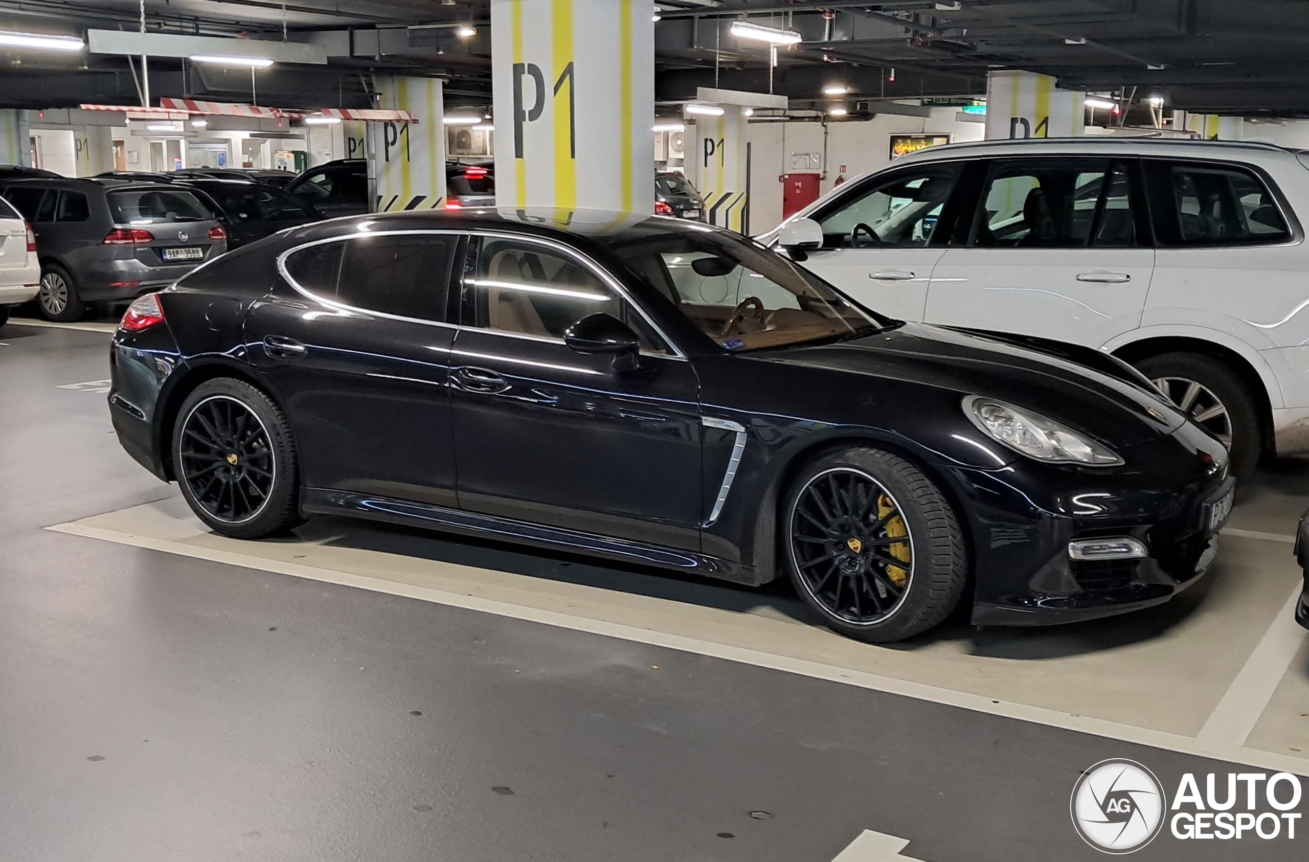 Porsche 970 Panamera Turbo MkI - 25 October 2024 - Autogespot