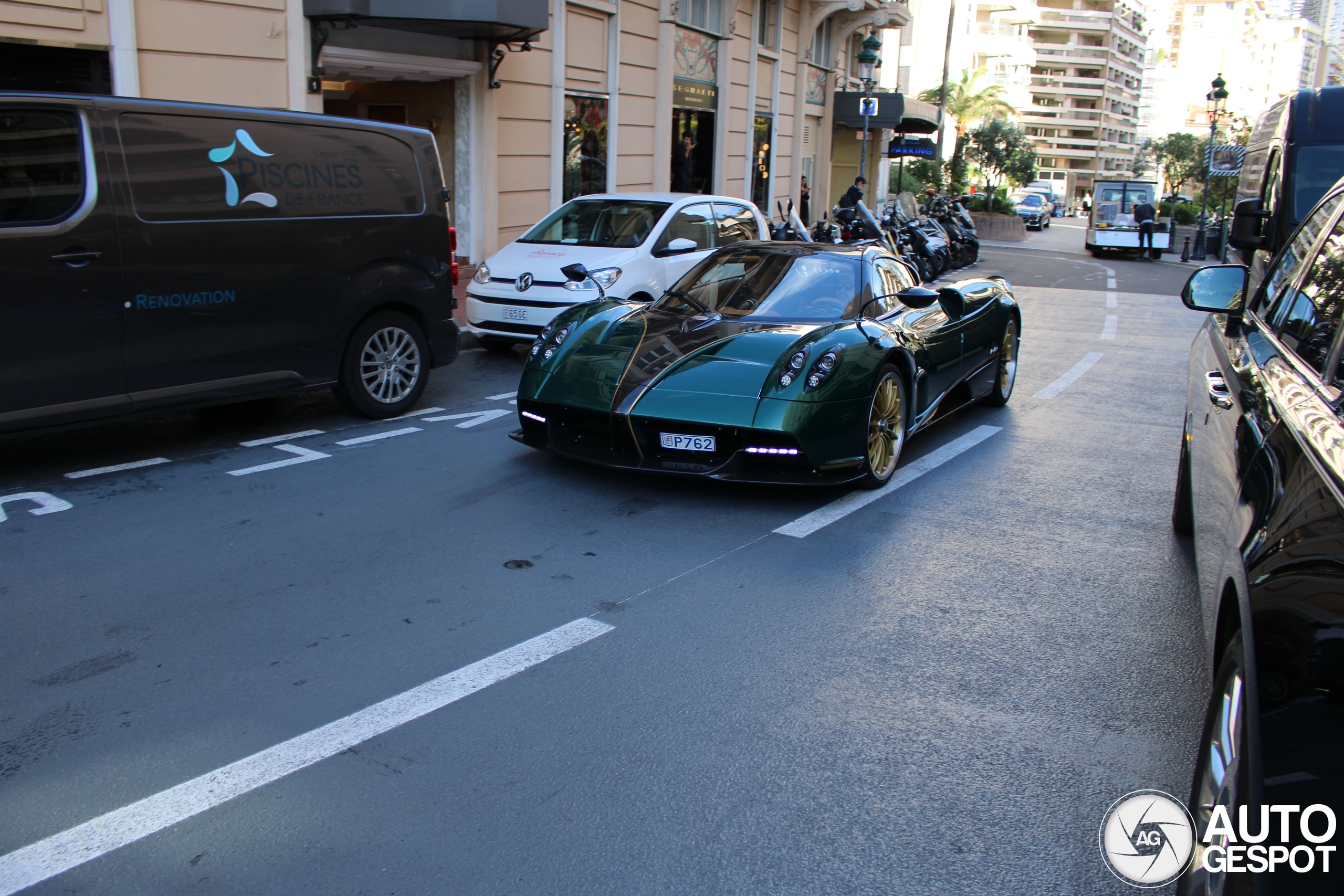 Pagani Huayra Roadster - 26 October 2024 - Autogespot