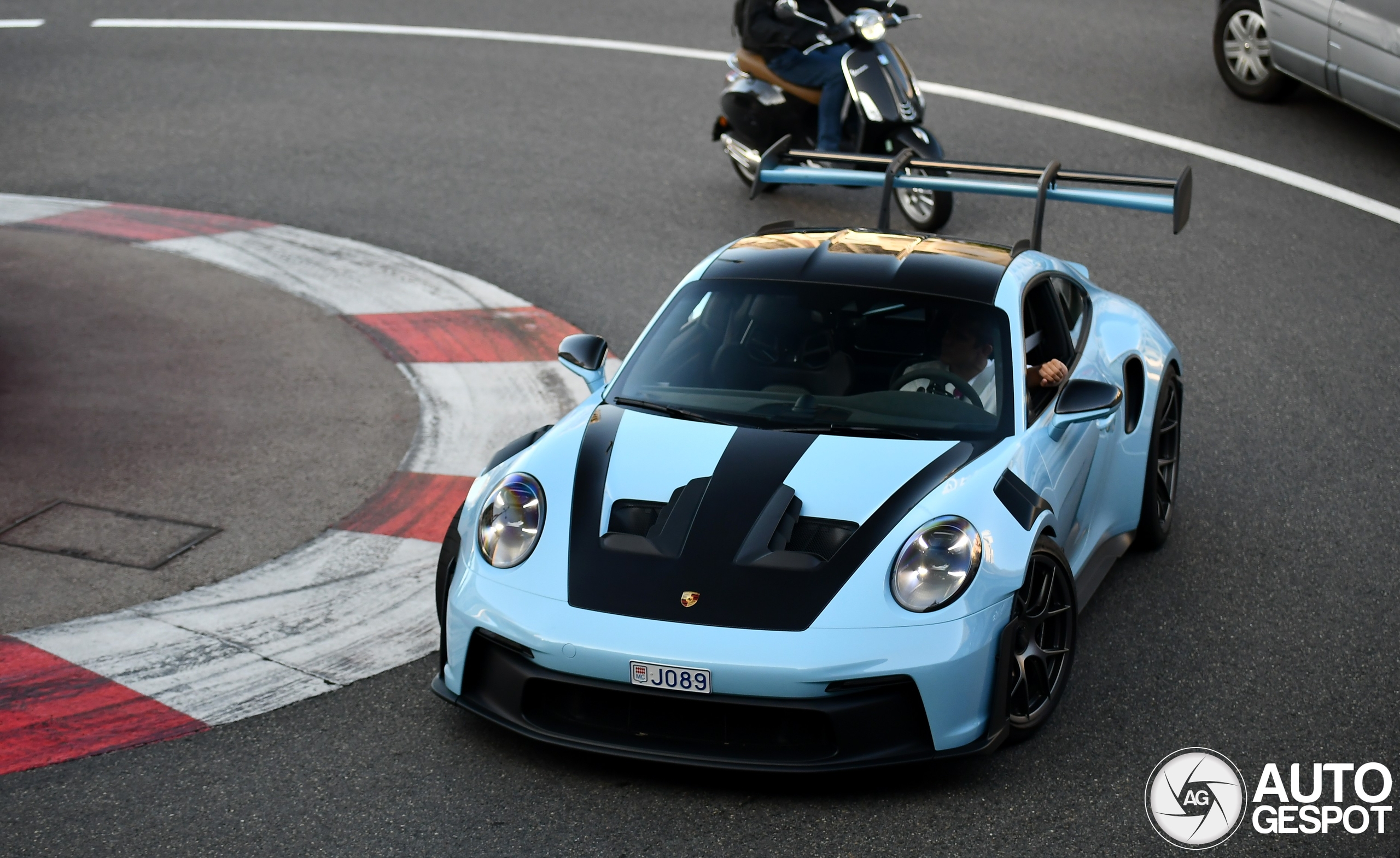 Porsche 992 GT3 RS Weissach Package - 28 October 2024 - Autogespot