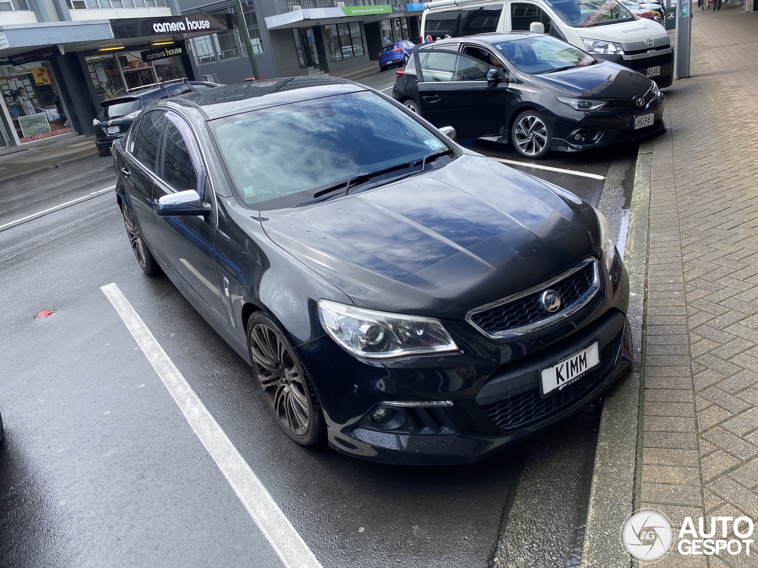 Holden HSV Gen-F Senator Signature - 29 October 2024 - Autogespot