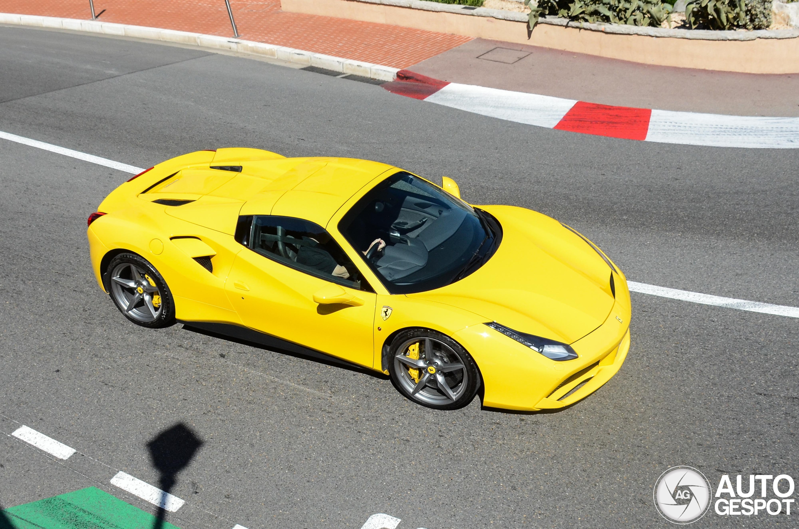 Ferrari 488 Spider - 06 November 2024 - Autogespot