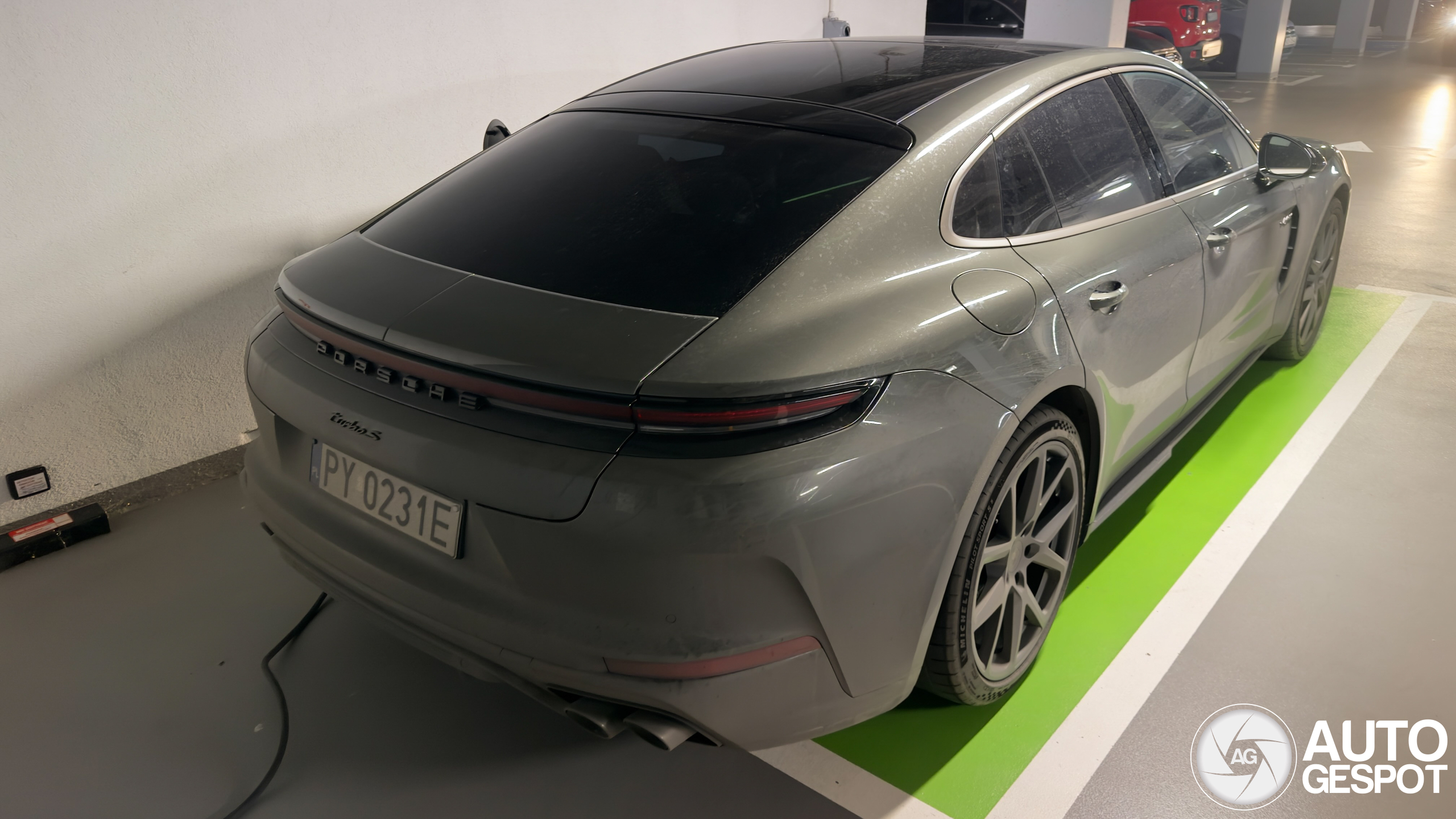Porsche 972 Panamera Turbo S E-Hybrid - 08 November 2024 - Autogespot