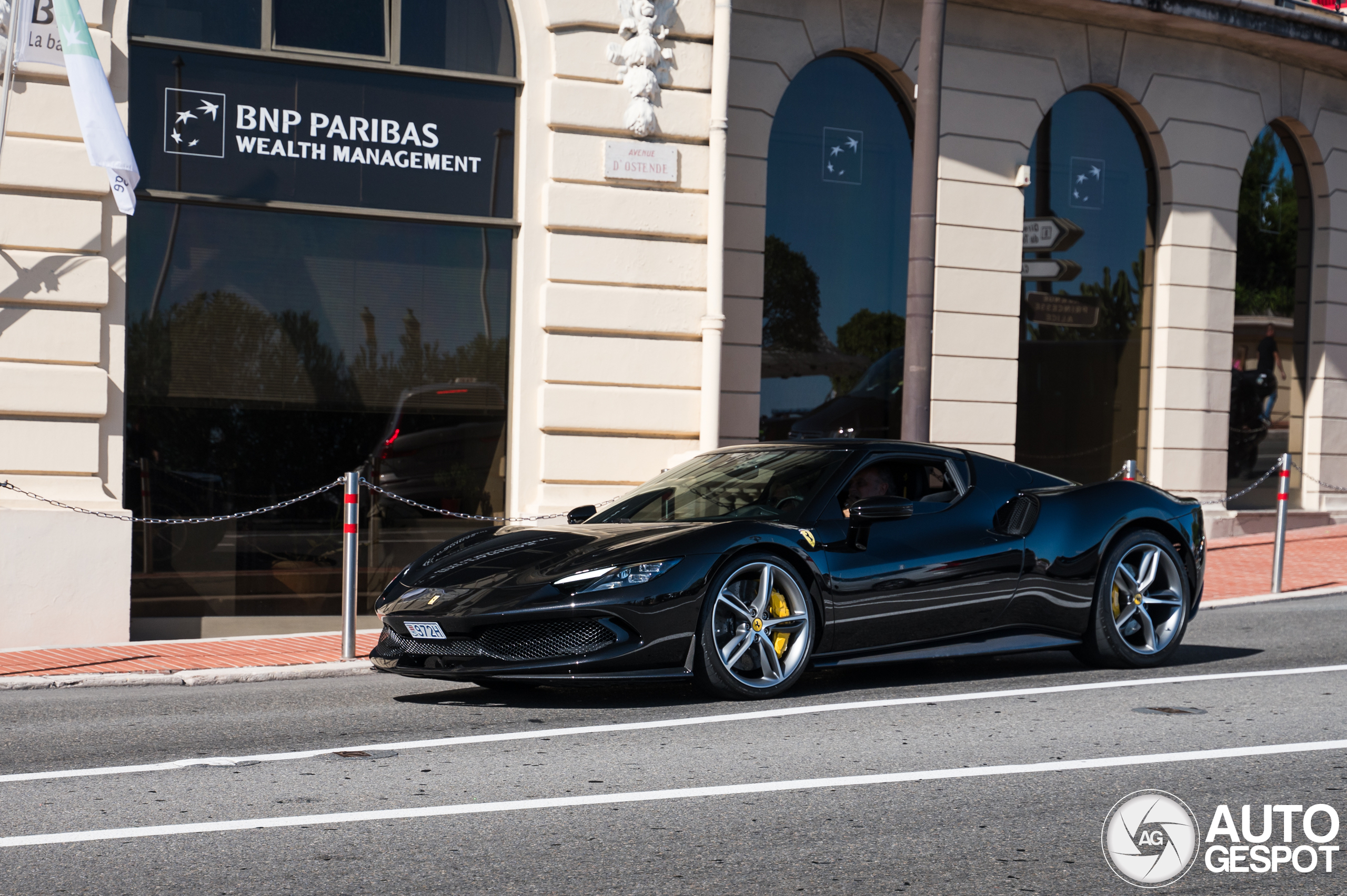 Ferrari 296 GTB - 15 November 2024 - Autogespot