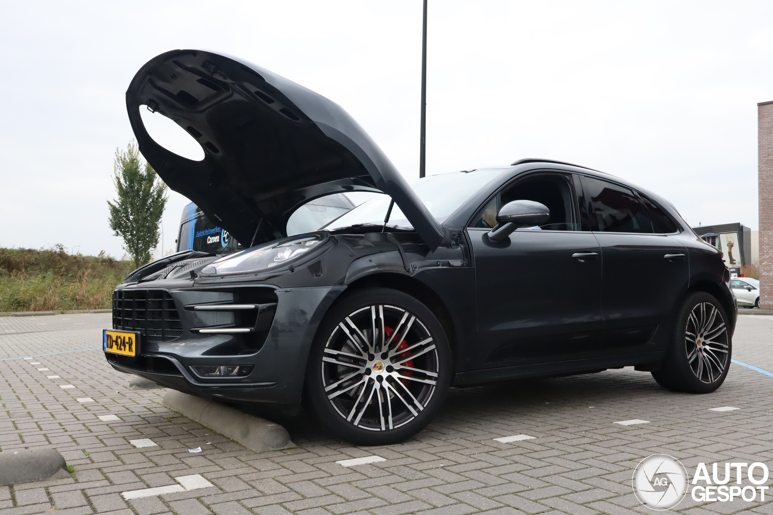 Porsche 95B Macan Turbo MkI - 16 November 2024 - Autogespot