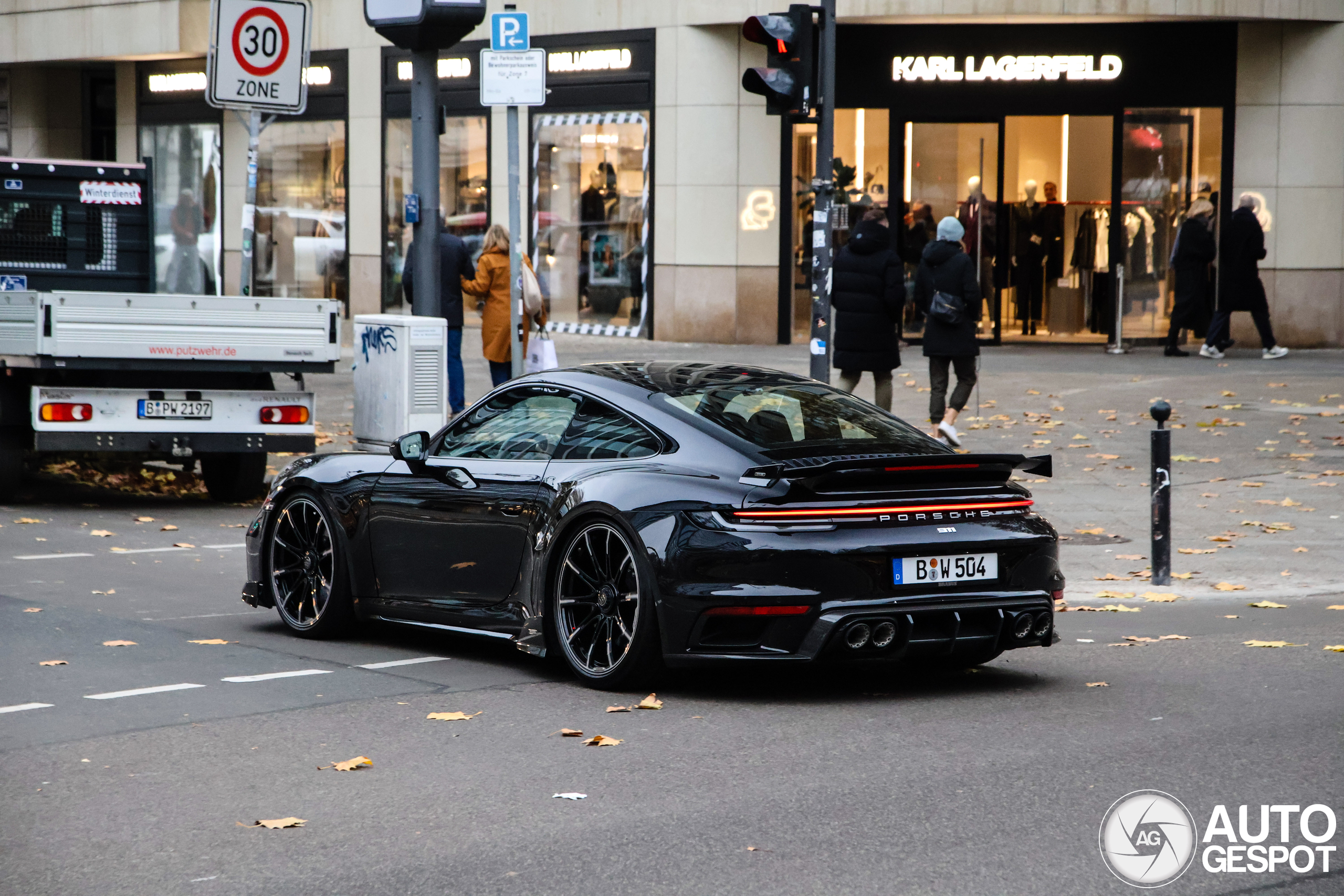 Porsche 992 Turbo S MkI Brabus 820 - 16 November 2024 - Autogespot