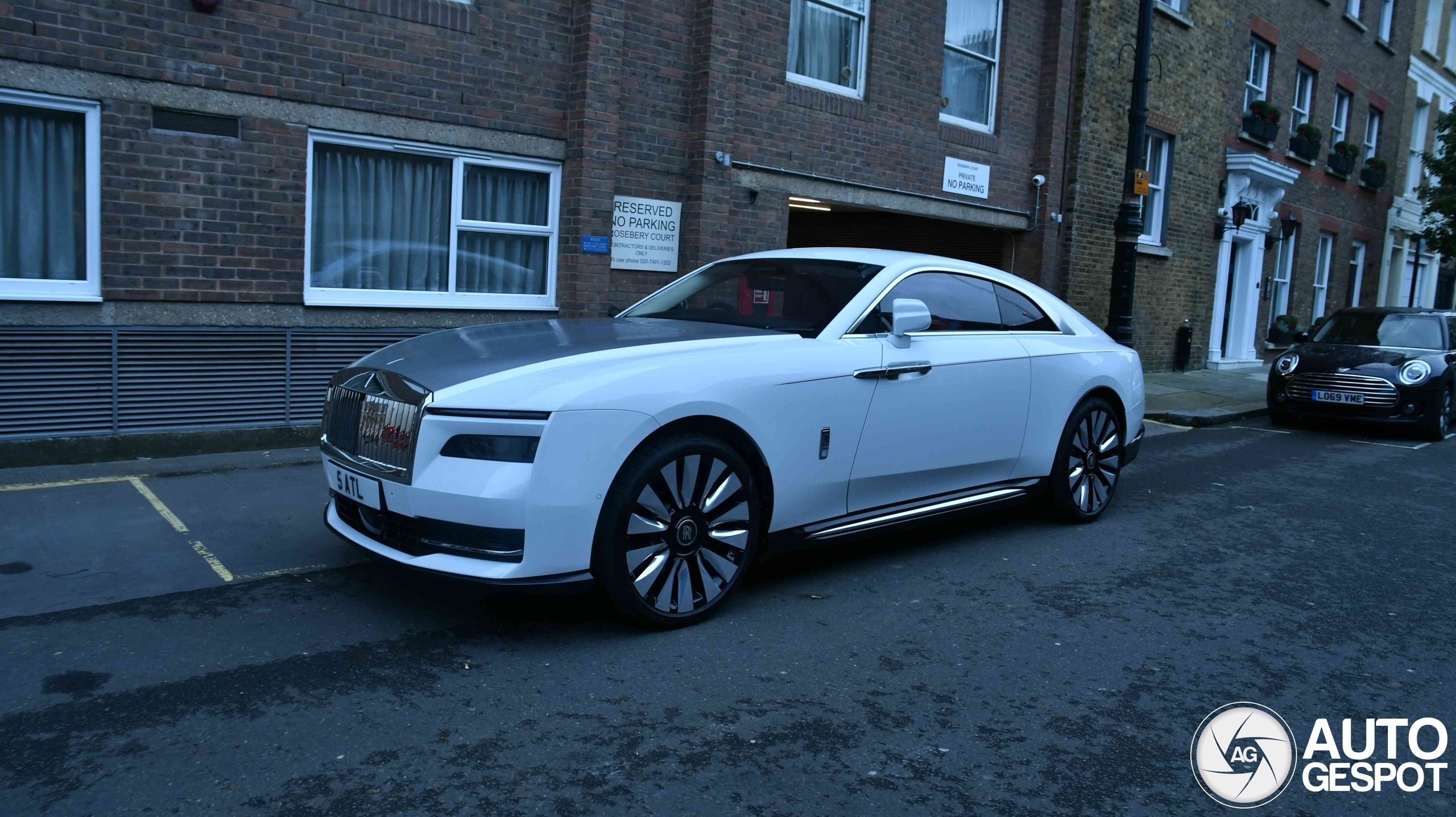 Rolls-Royce Spectre - 17 November 2024 - Autogespot