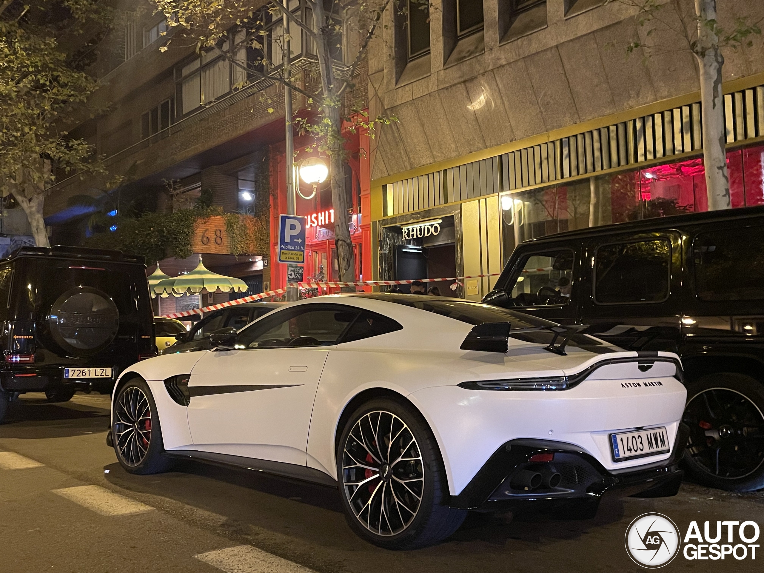 Aston Martin V8 Vantage Formula 1 Edition - 23 November 2024 - Autogespot