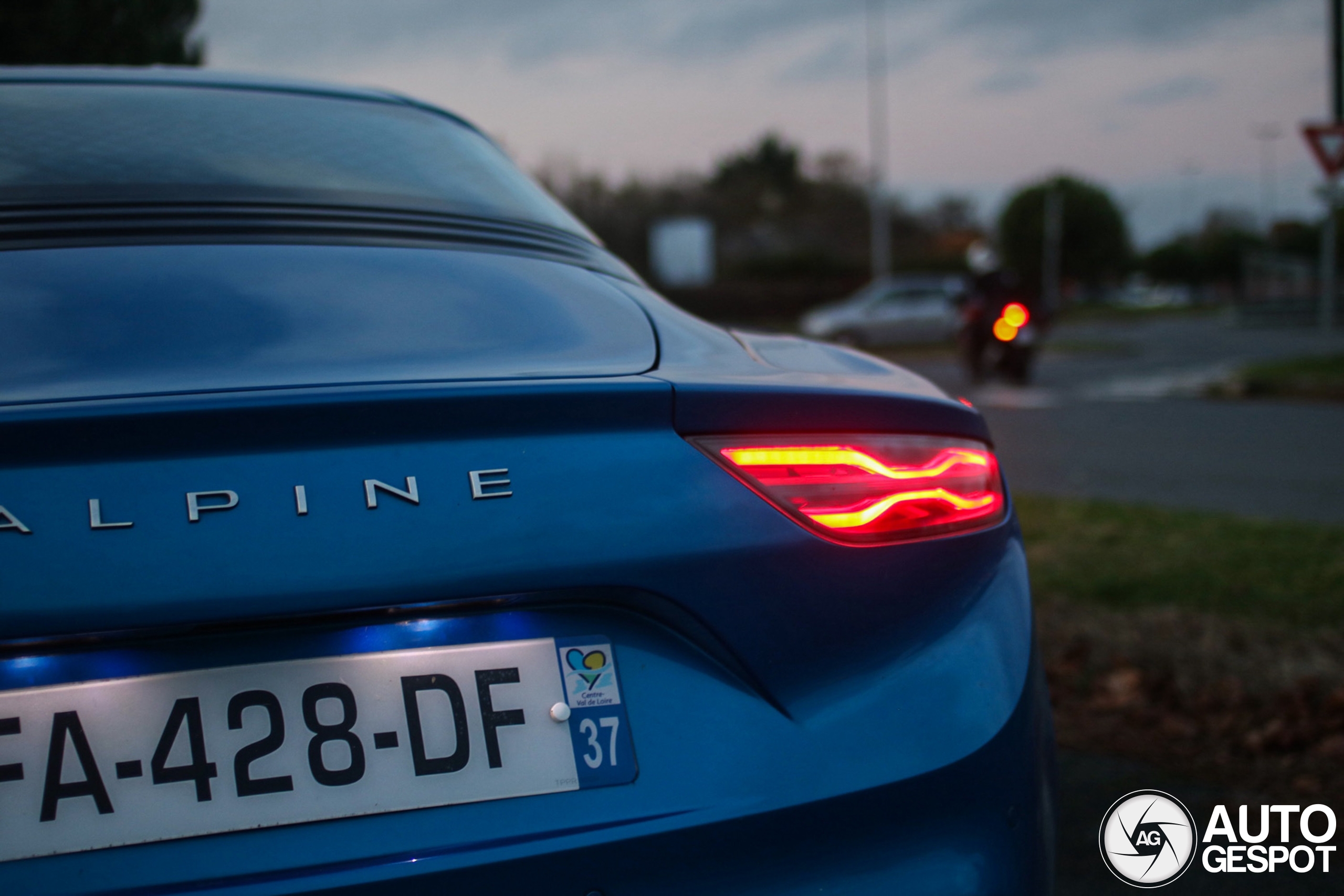 Alpine A110 Première Edition - 01 December 2024 - Autogespot
