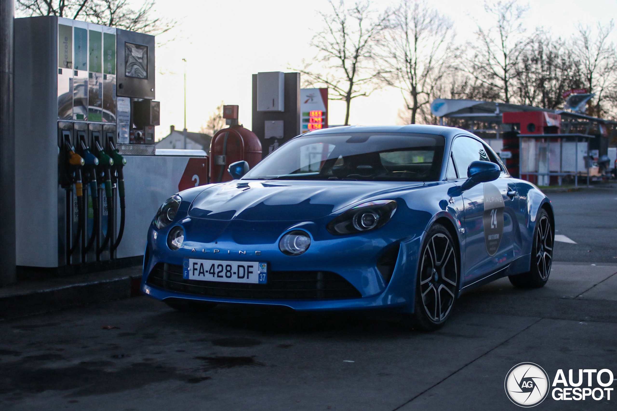 Alpine A110 Première Edition - 01 December 2024 - Autogespot