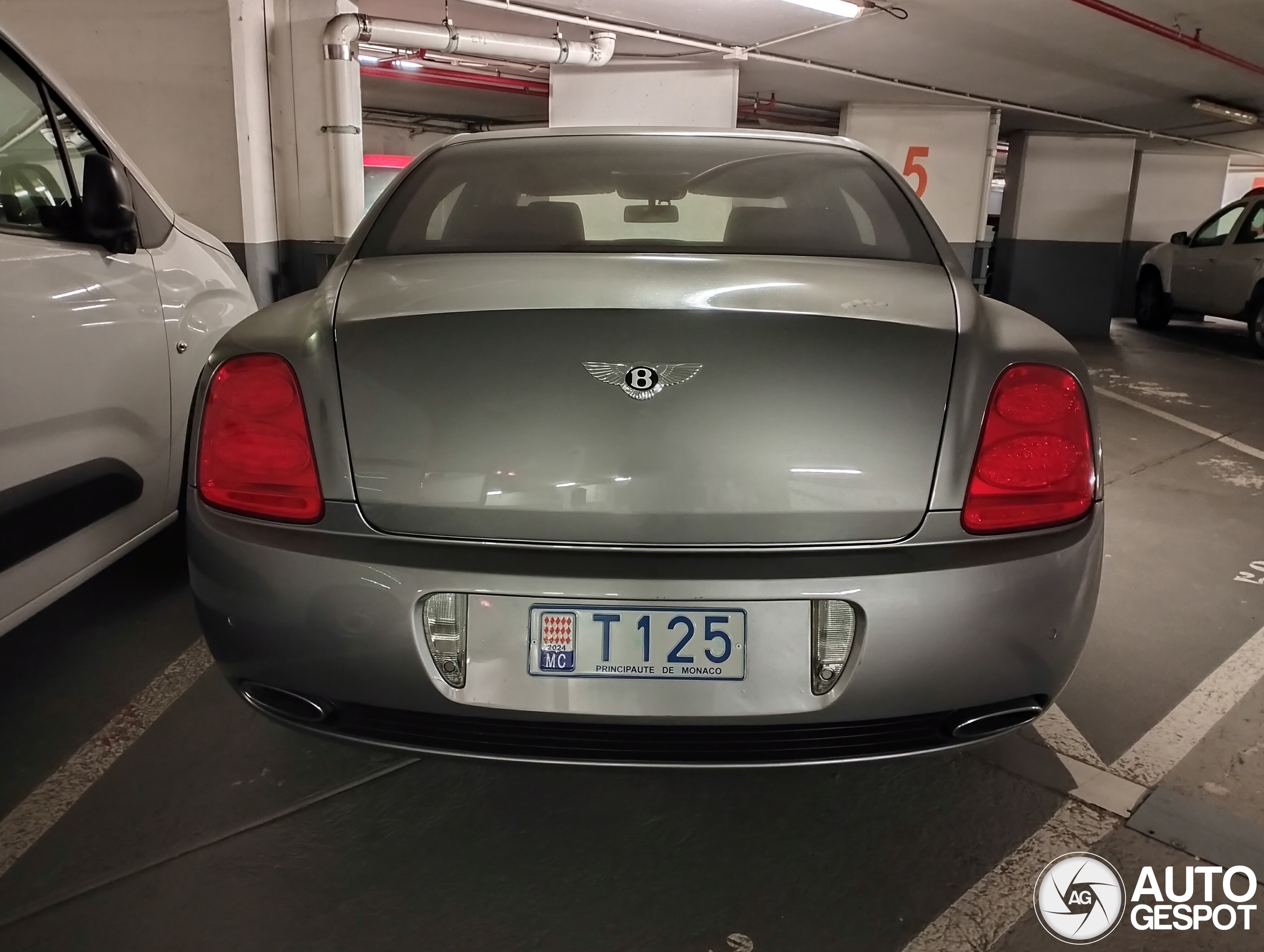 Bentley Continental Flying Spur - 10 December 2024 - Autogespot