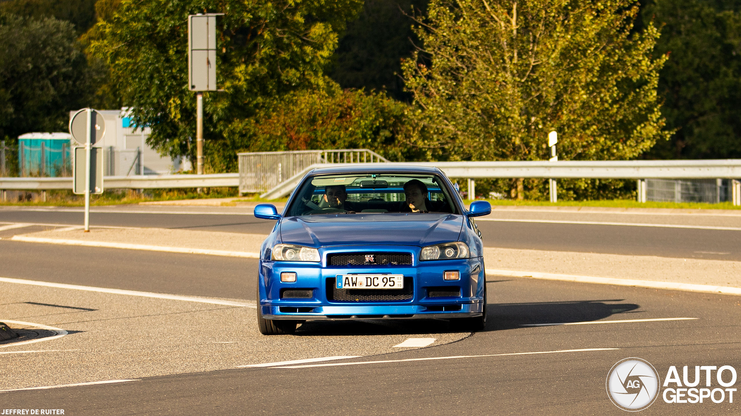 Nissan Skyline R34 GT-R V-Spec - 13 December 2024 - Autogespot