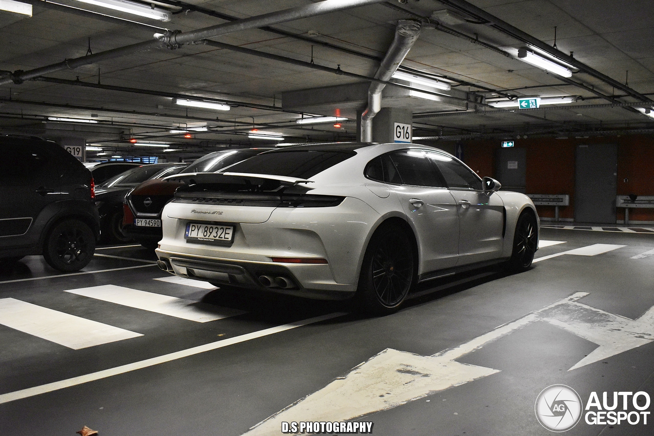 Porsche 972 Panamera GTS MkI - 21 December 2024 - Autogespot