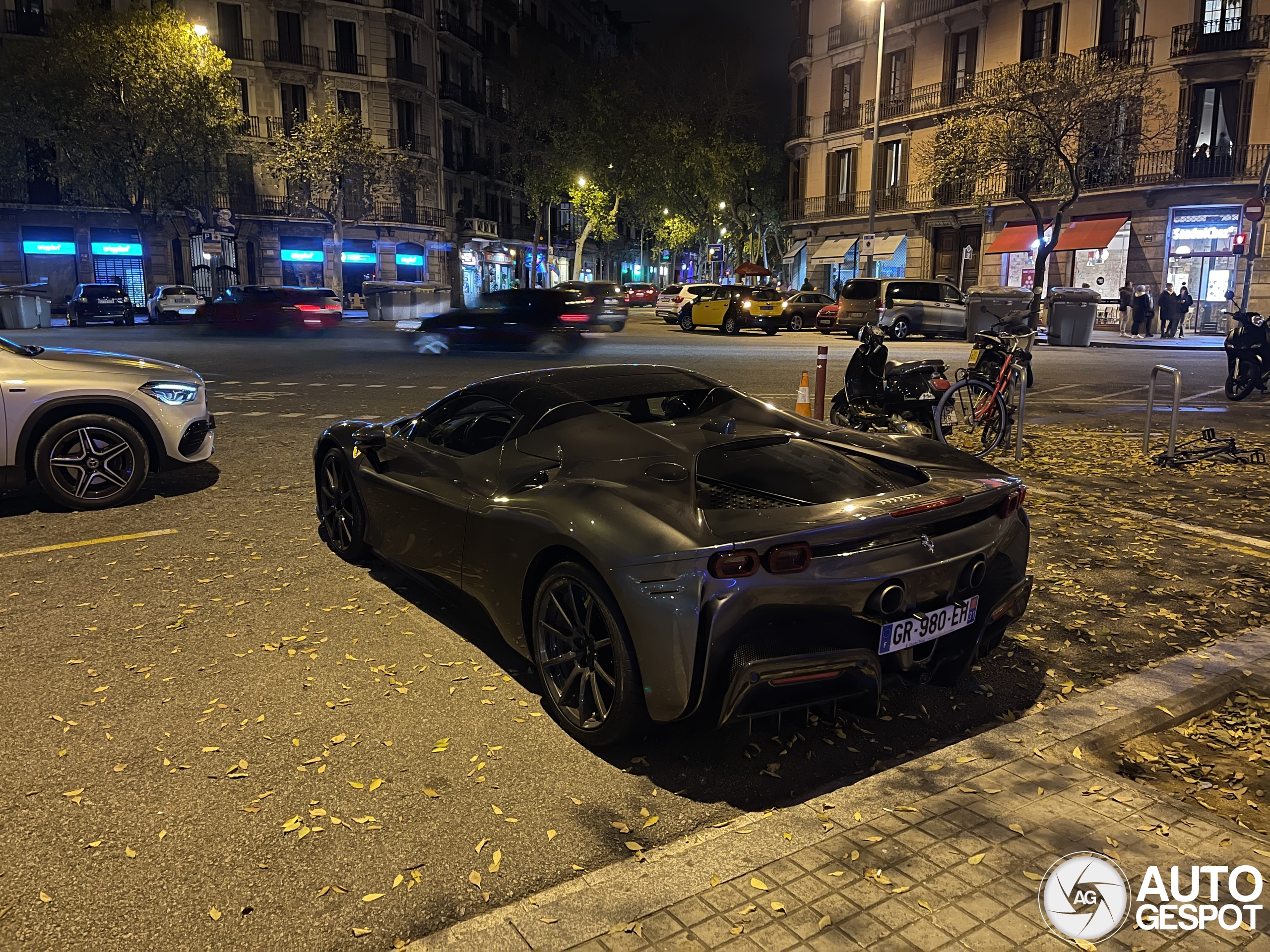 Ferrari SF90 Spider - 26 December 2024 - Autogespot