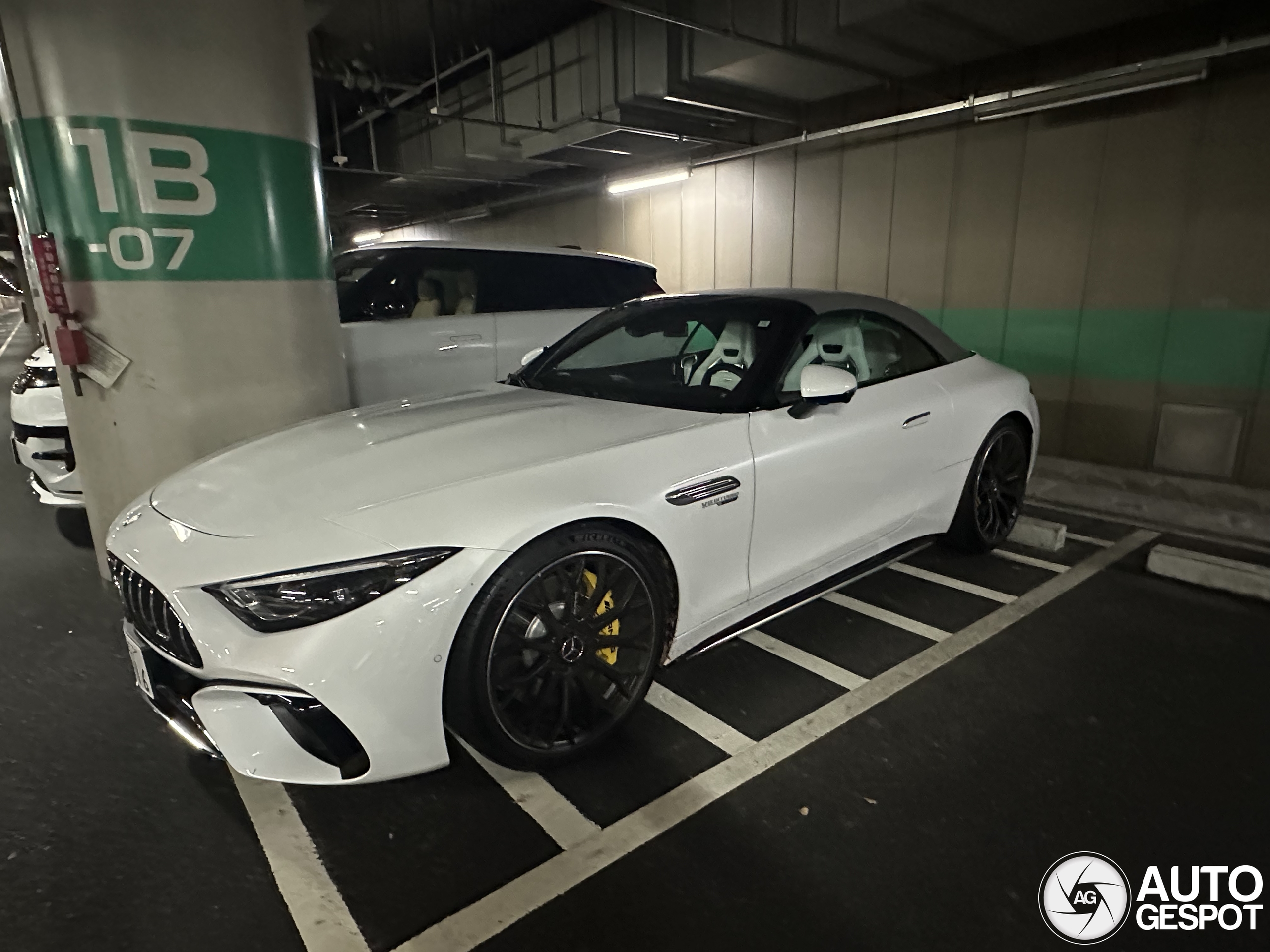 Mercedes-AMG SL 63 R232 - 27 December 2024 - Autogespot