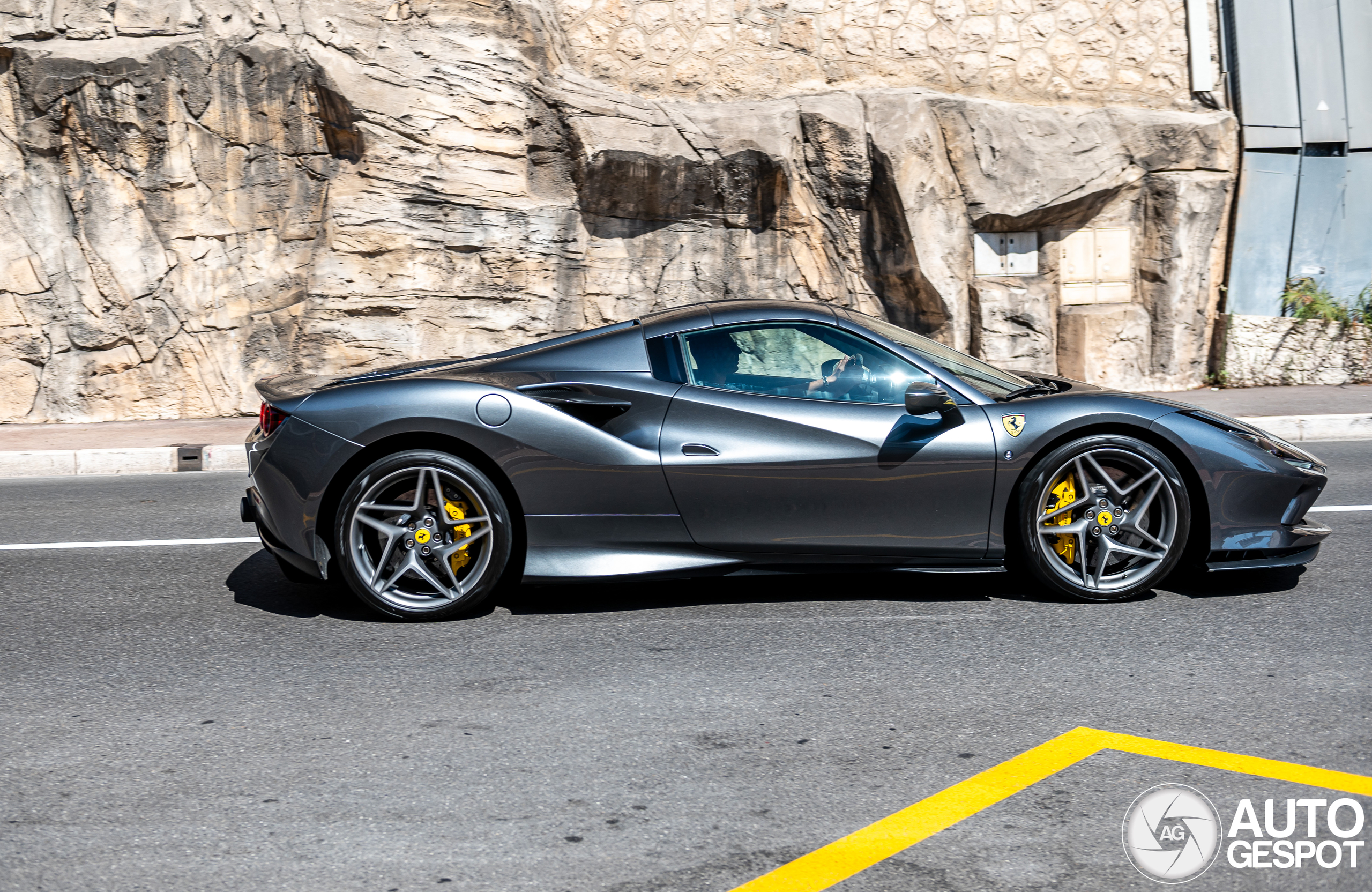 Ferrari F8 Spider - 31 December 2024 - Autogespot