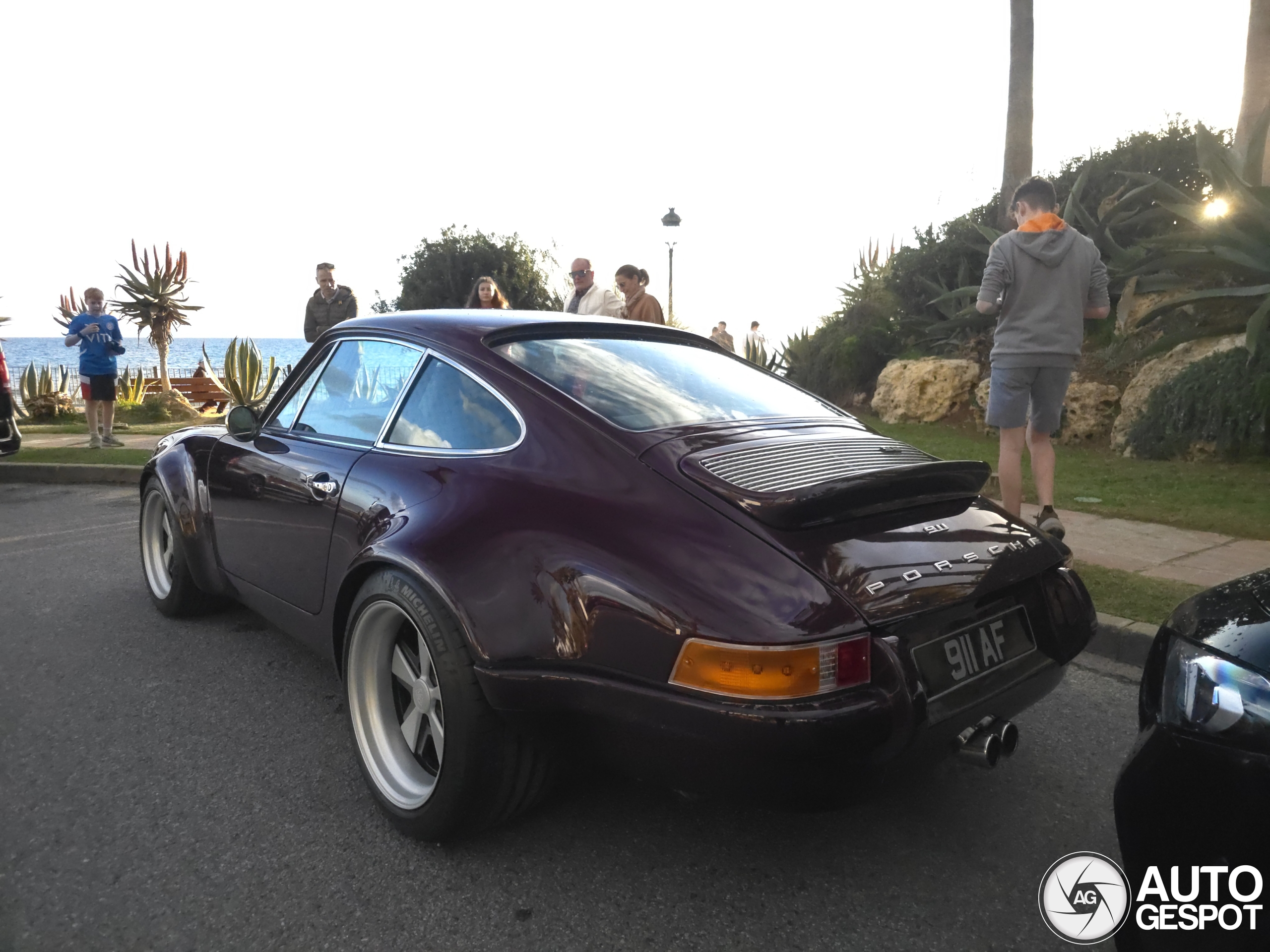 Porsche 993 Retro Works GTR - 31 December 2024 - Autogespot