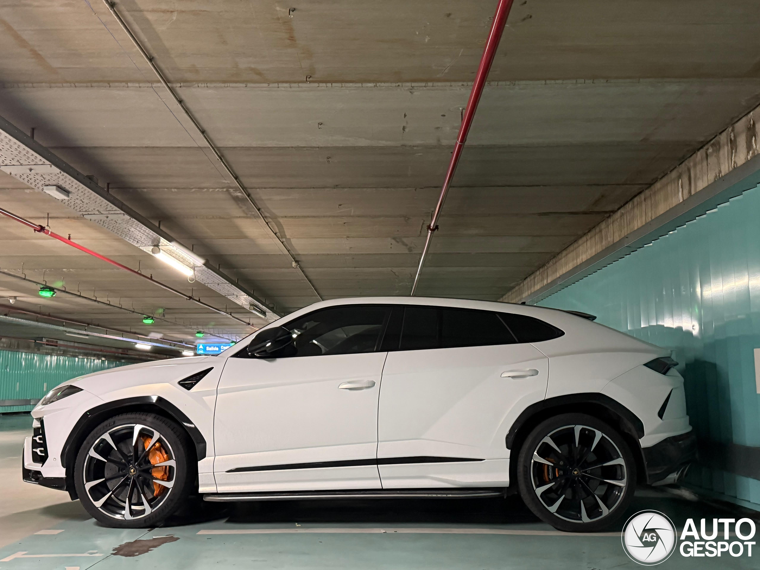 Lamborghini Urus - 12 January 2025 - Autogespot