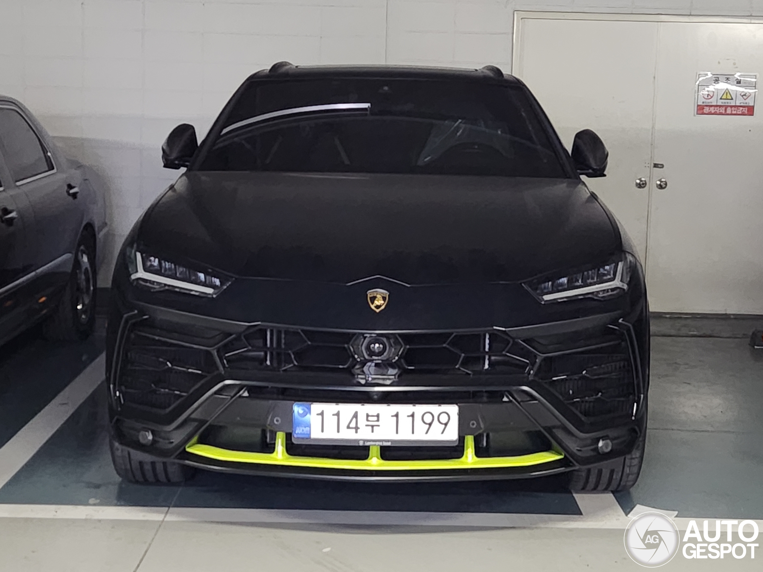 Lamborghini Urus - 25 January 2025 - Autogespot