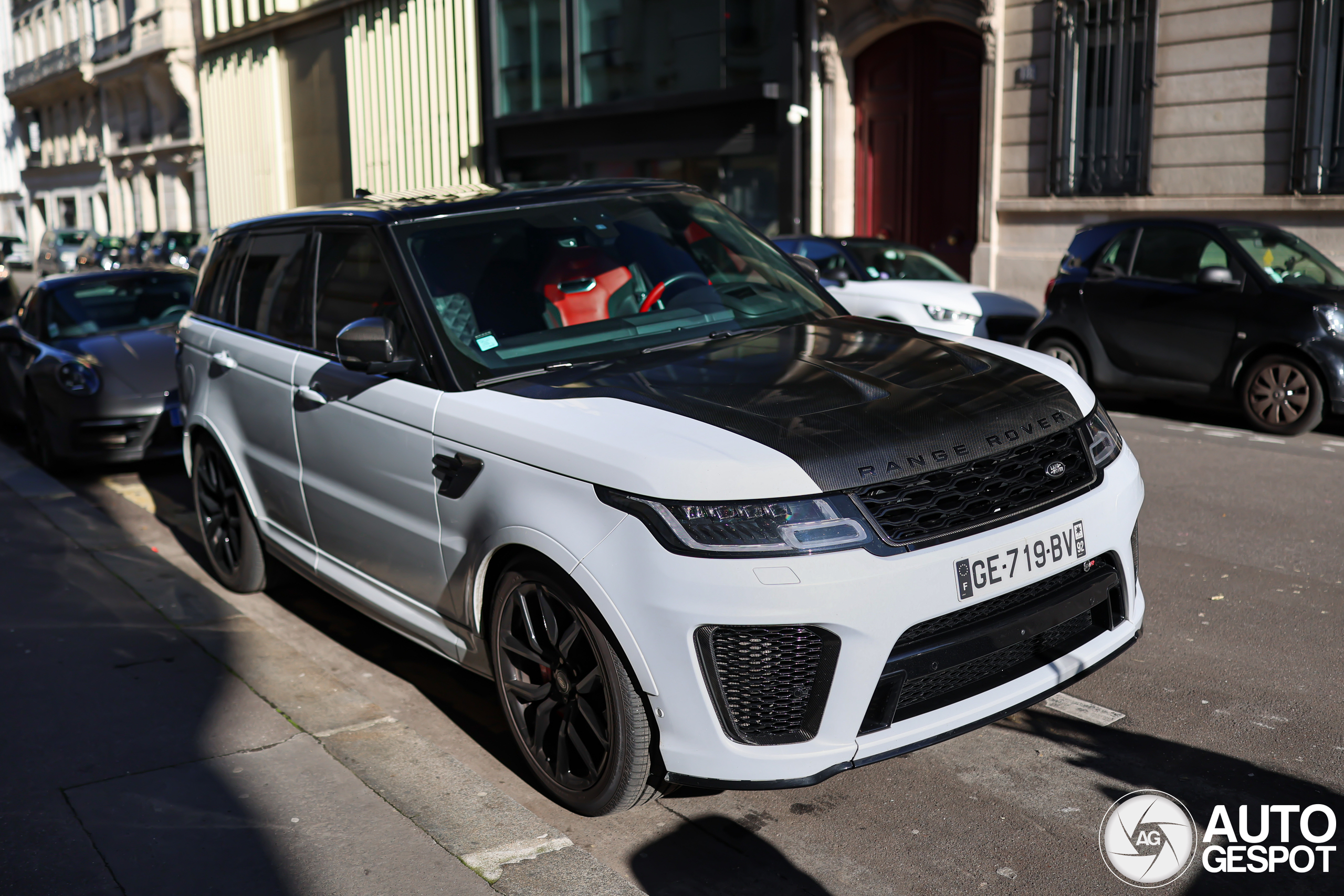 Land Rover Range Rover Sport SVR 2018 Carbon Edition - 04 February 2025 ...