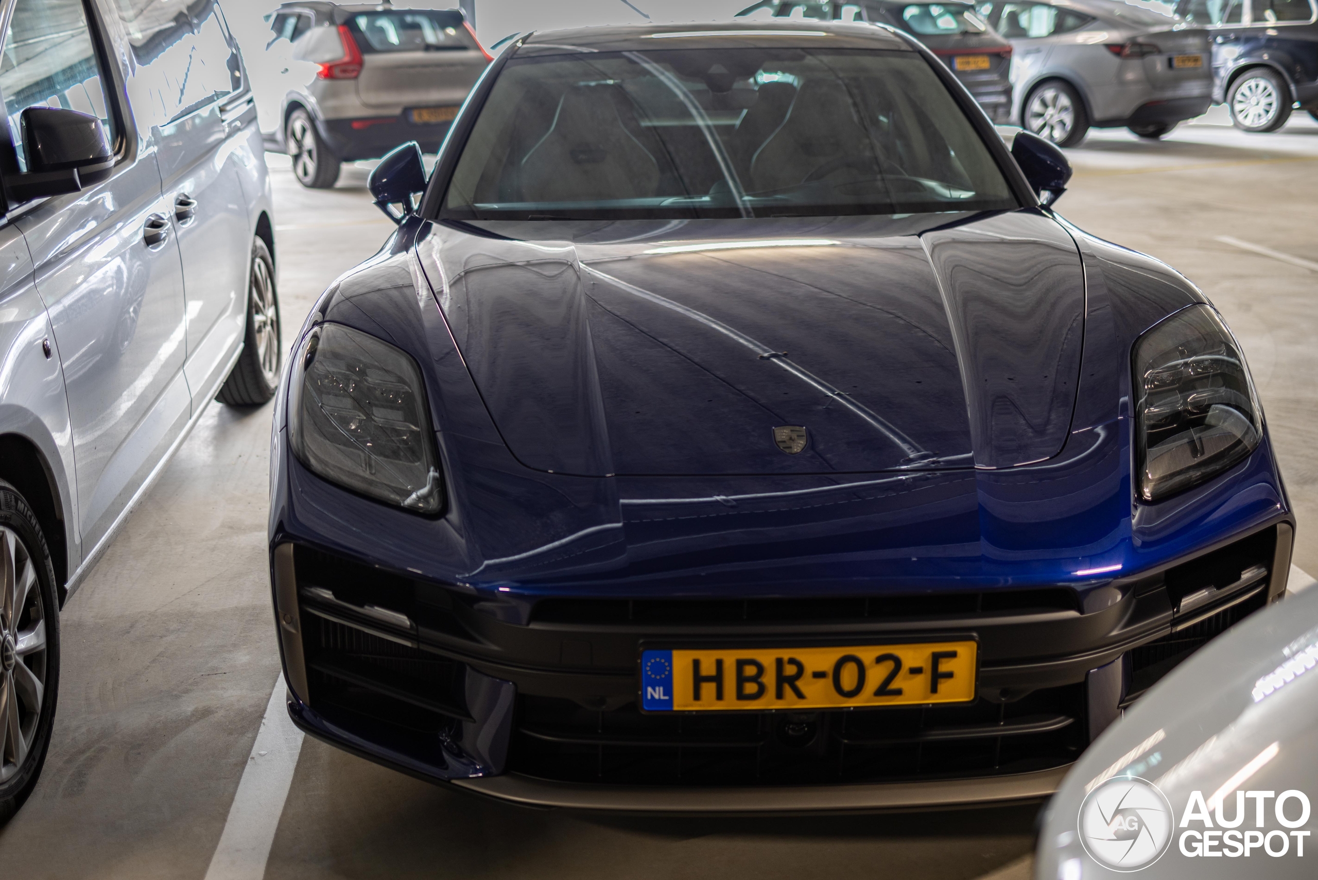 Porsche 972 Panamera Turbo E-Hybrid - 06 February 2025 - Autogespot