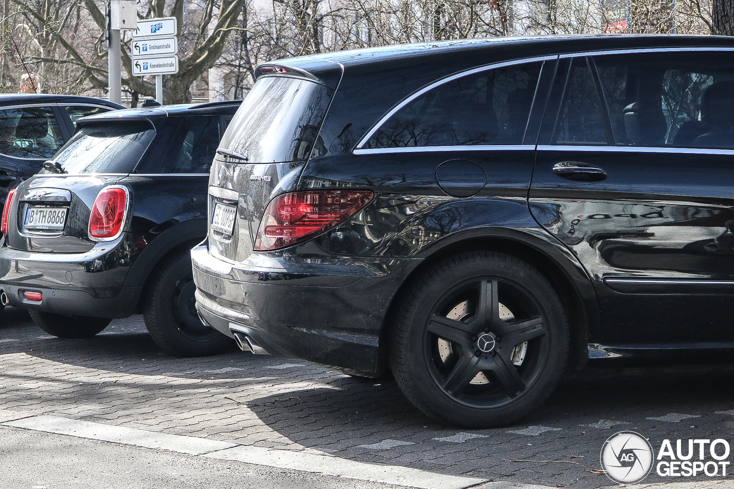 Mercedes-Benz R 63 AMG - 07 February 2025 - Autogespot
