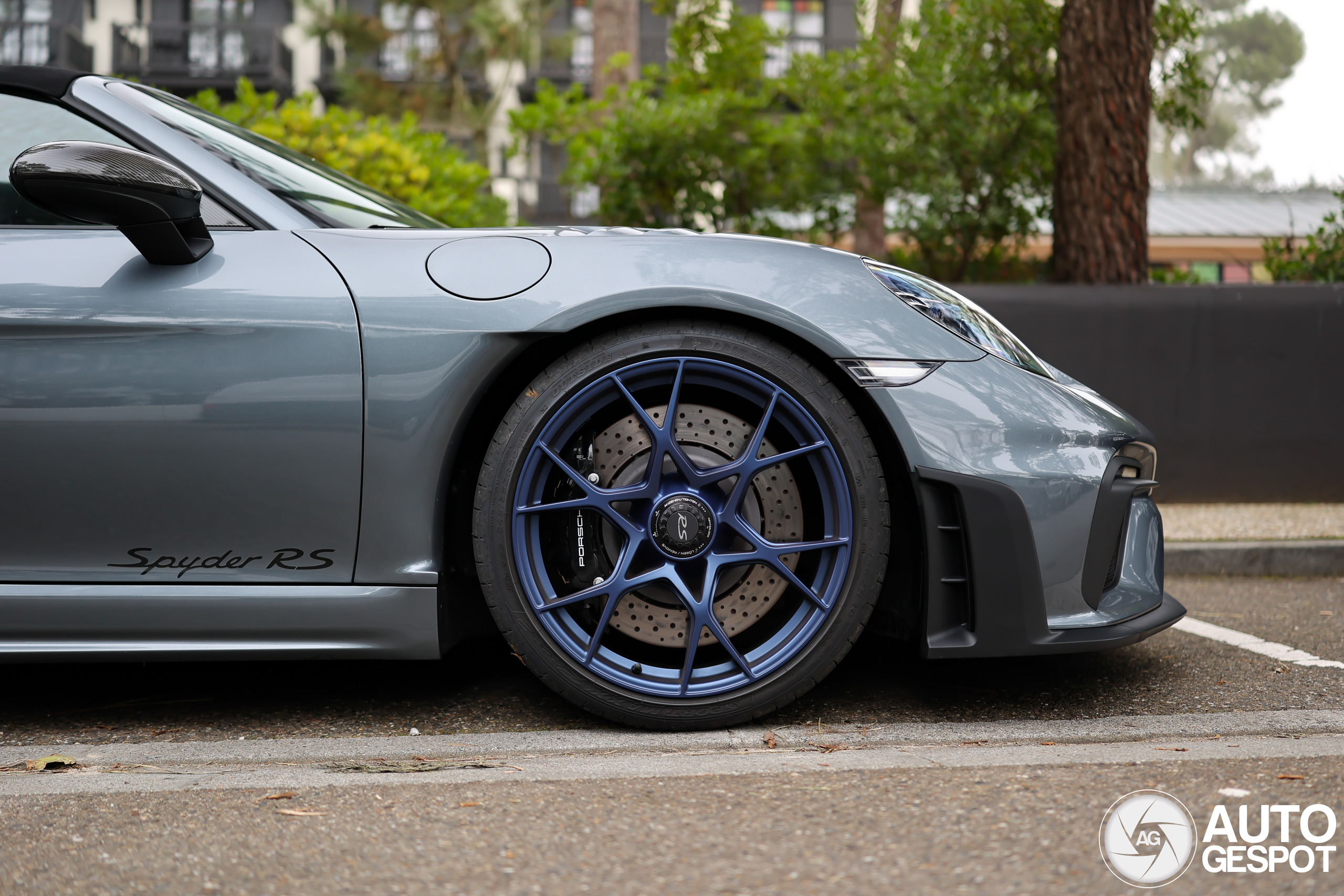 Porsche 718 Spyder RS Weissach Package - 16 February 2025 - Autogespot