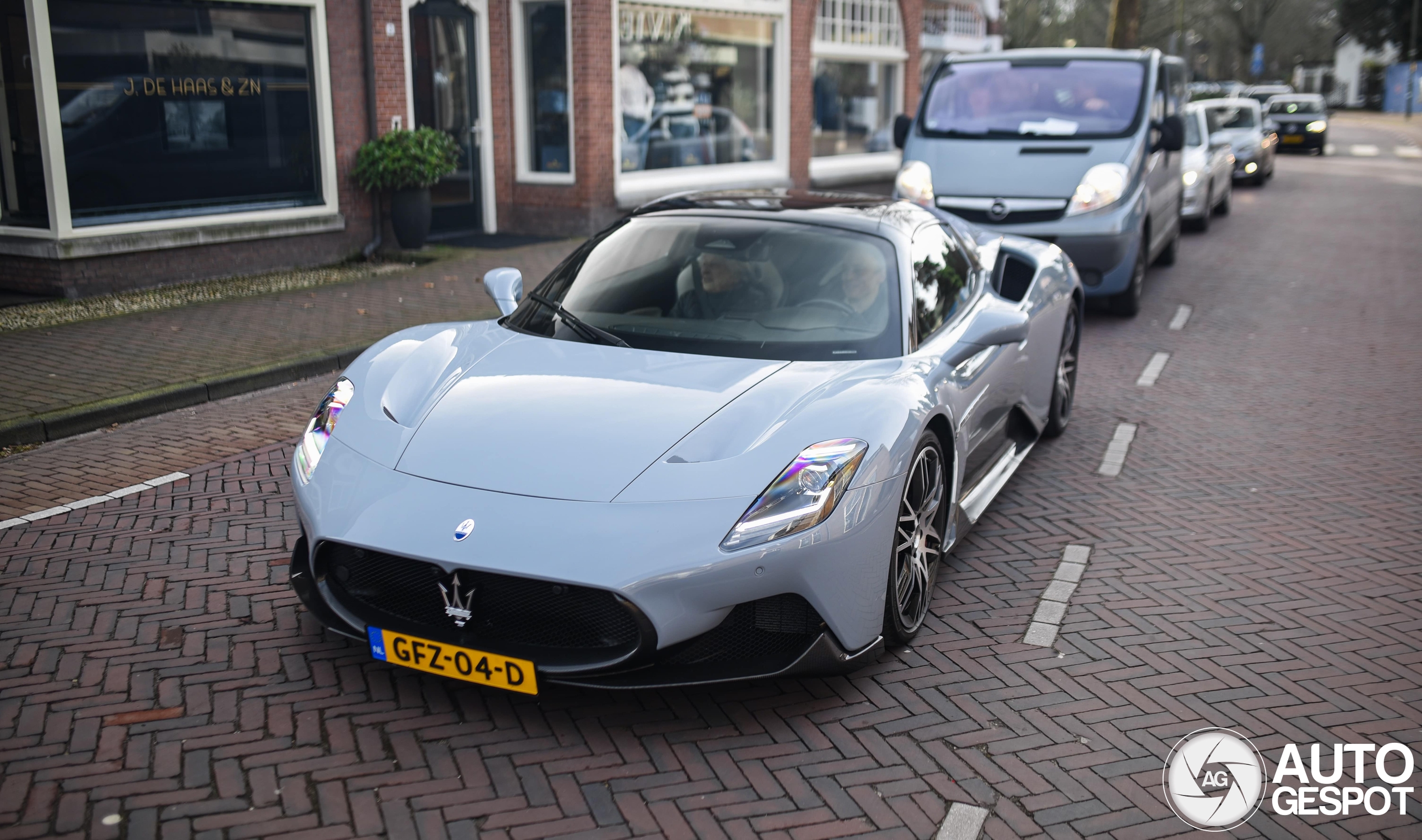 Maserati MC20 Cielo - 21 February 2025 - Autogespot