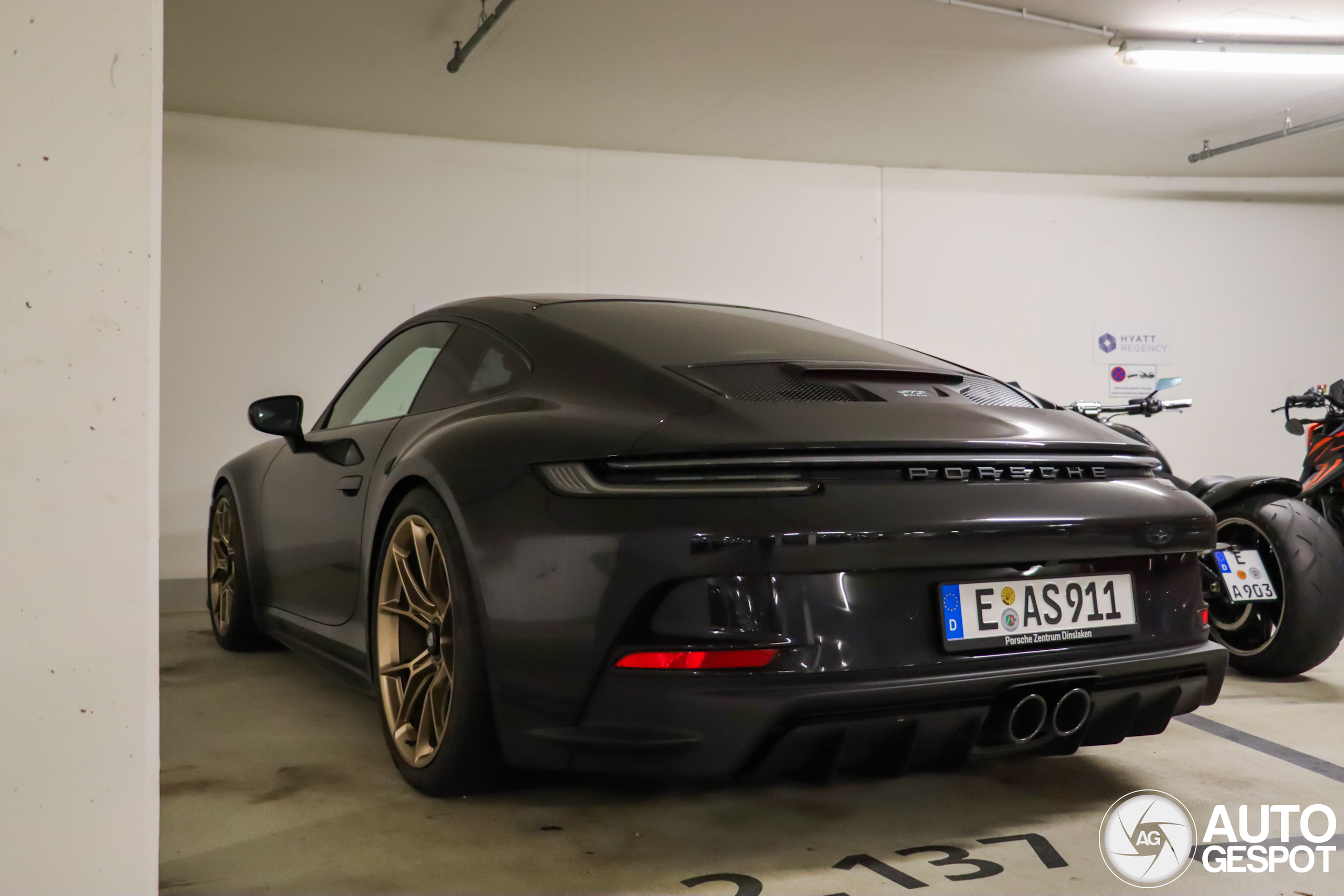 Porsche 992 GT3 Touring MkI - 21 February 2025 - Autogespot