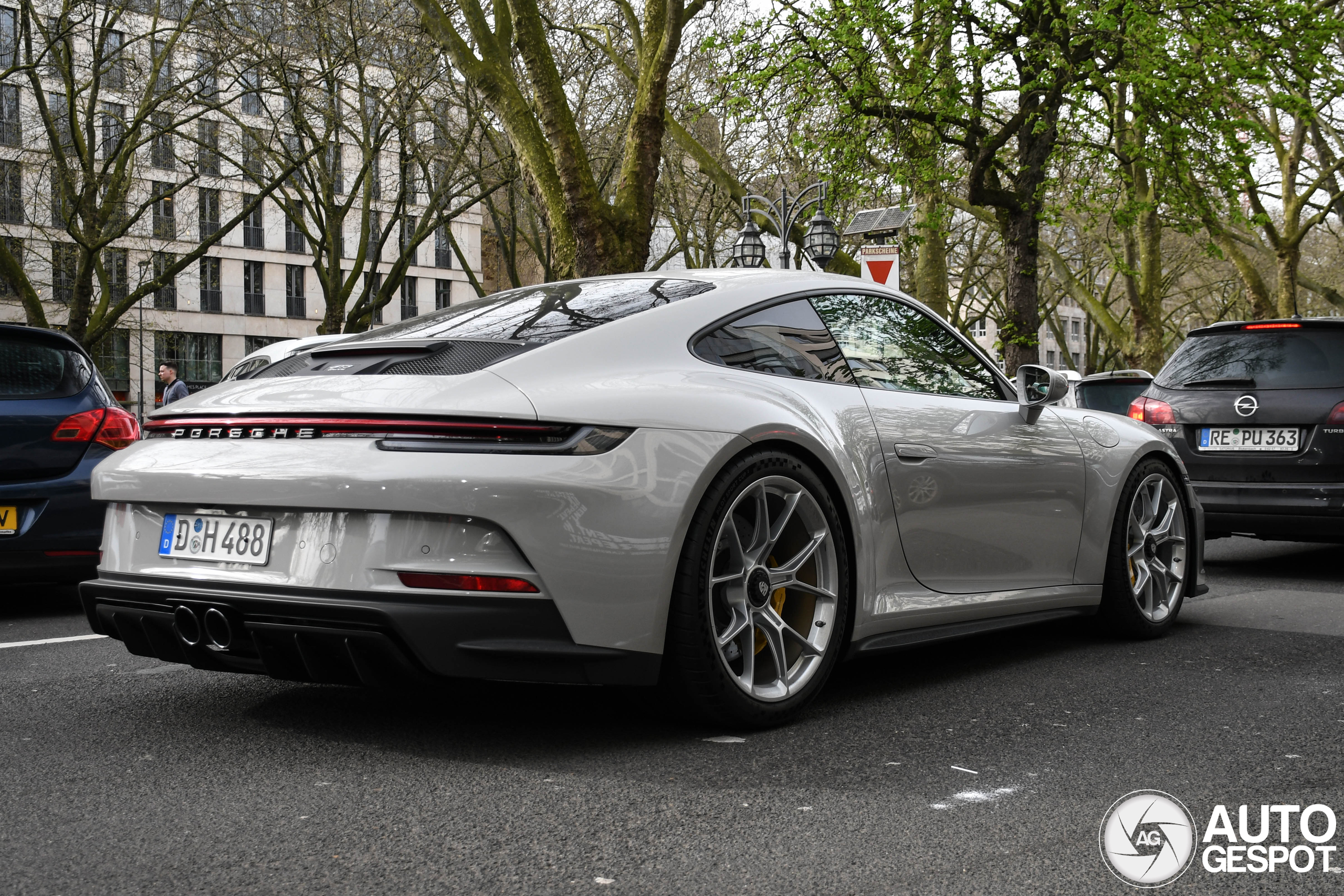Porsche 992 GT3 Touring MkI - 26 February 2025 - Autogespot