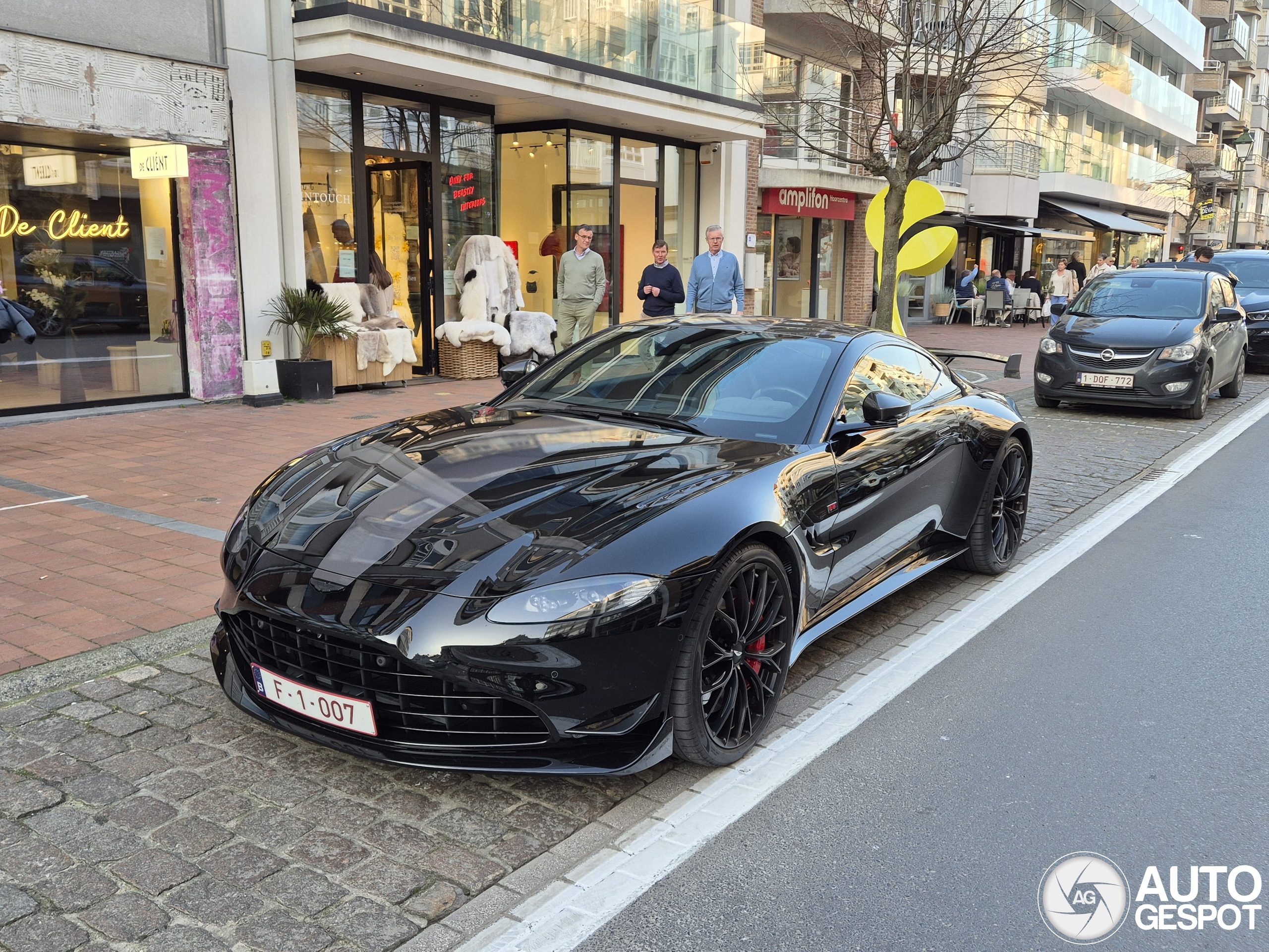 Aston Martin V8 Vantage Formula 1 Edition - 11 March 2025 - Autogespot