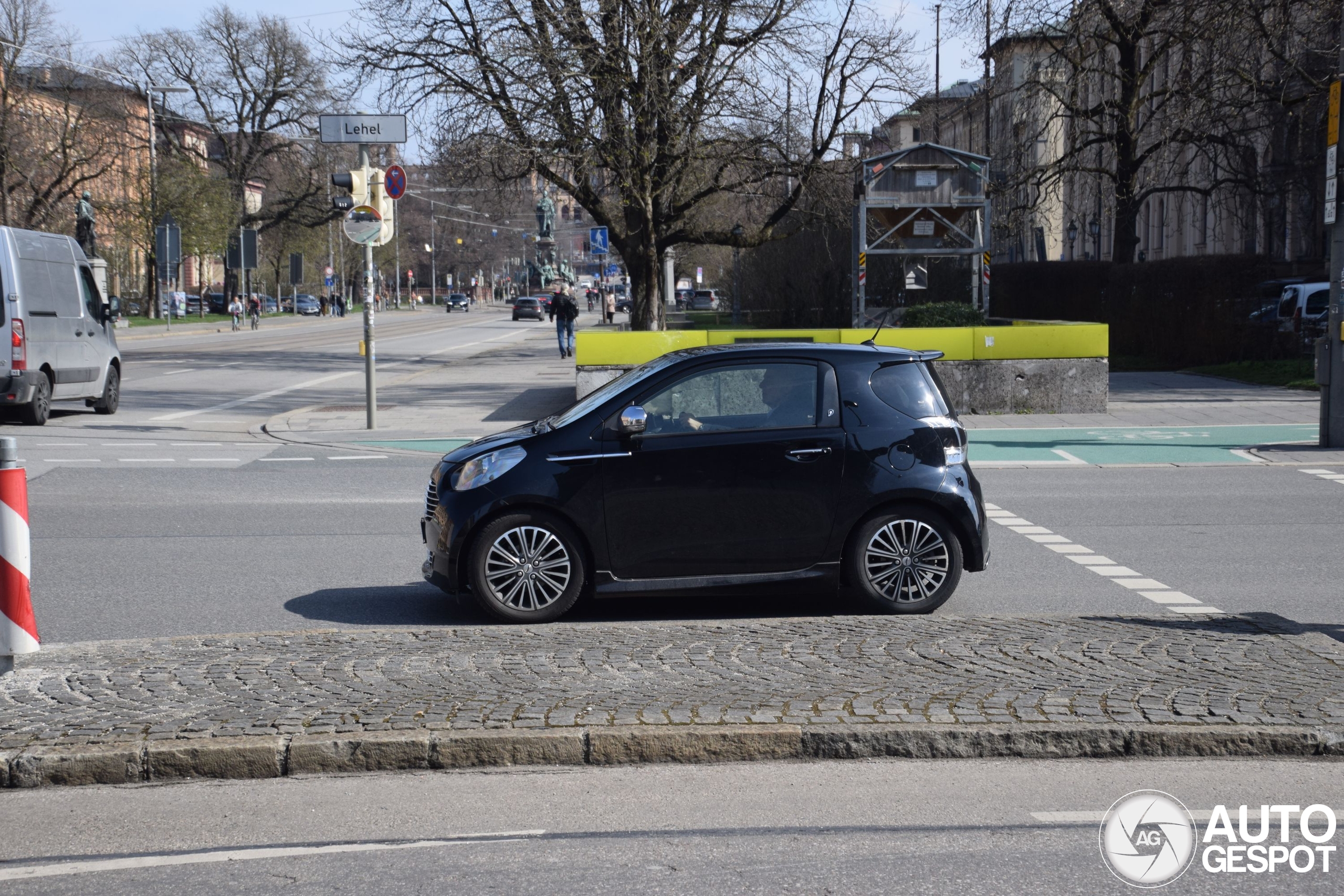 Aston Martin Cygnet Launch Edition Black - 28 March 2025 - Autogespot