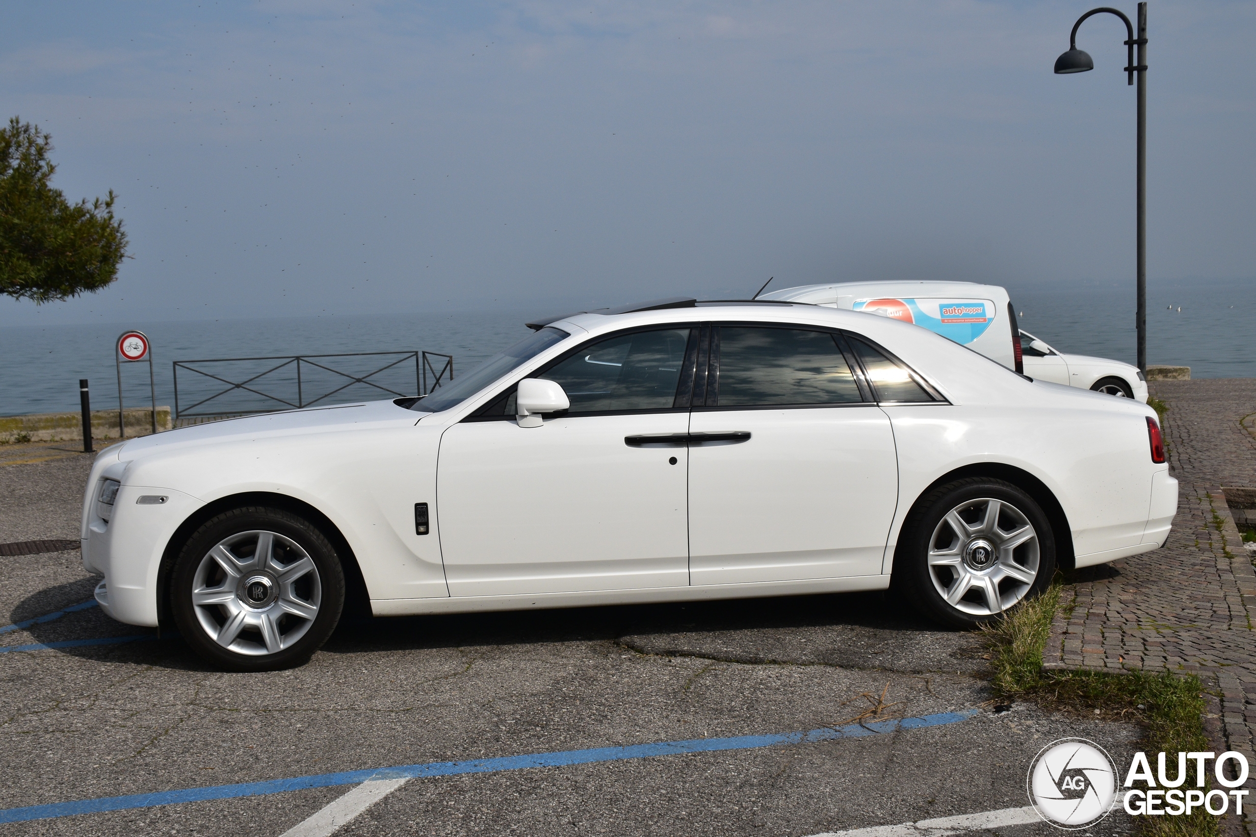 Rolls-Royce Ghost - 14 April 2025 - Autogespot