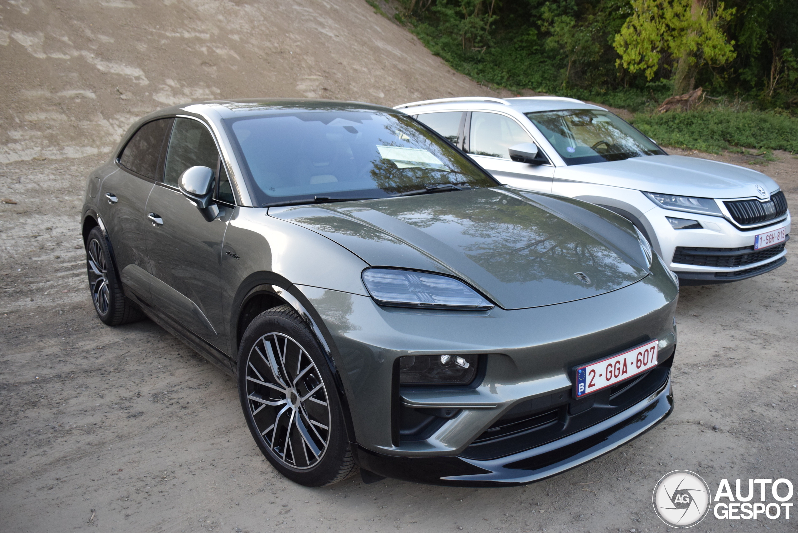Porsche Macan EV Turbo - 18 April 2025 - Autogespot