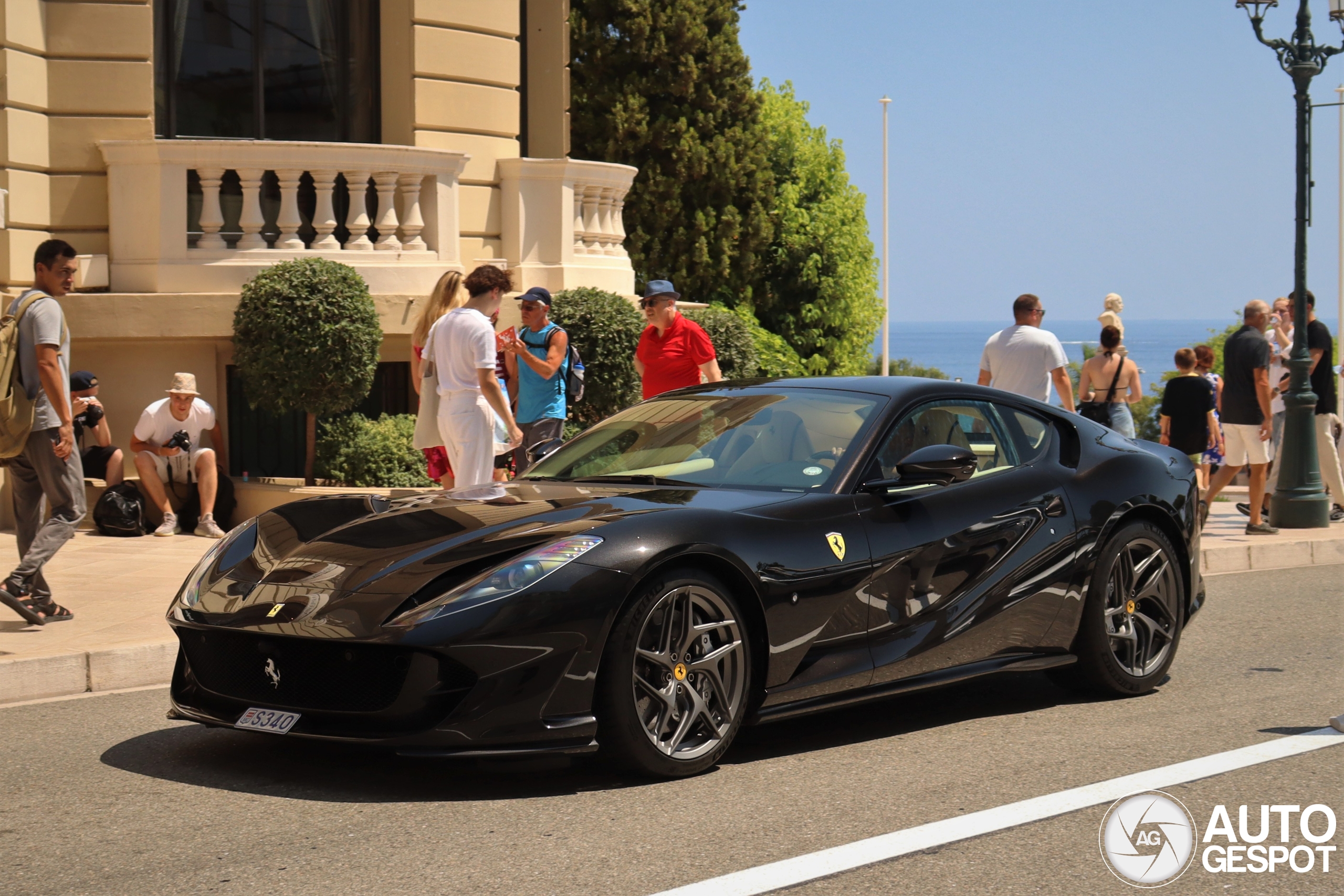 Ferrari 812 Superfast - 21 April 2025 - Autogespot