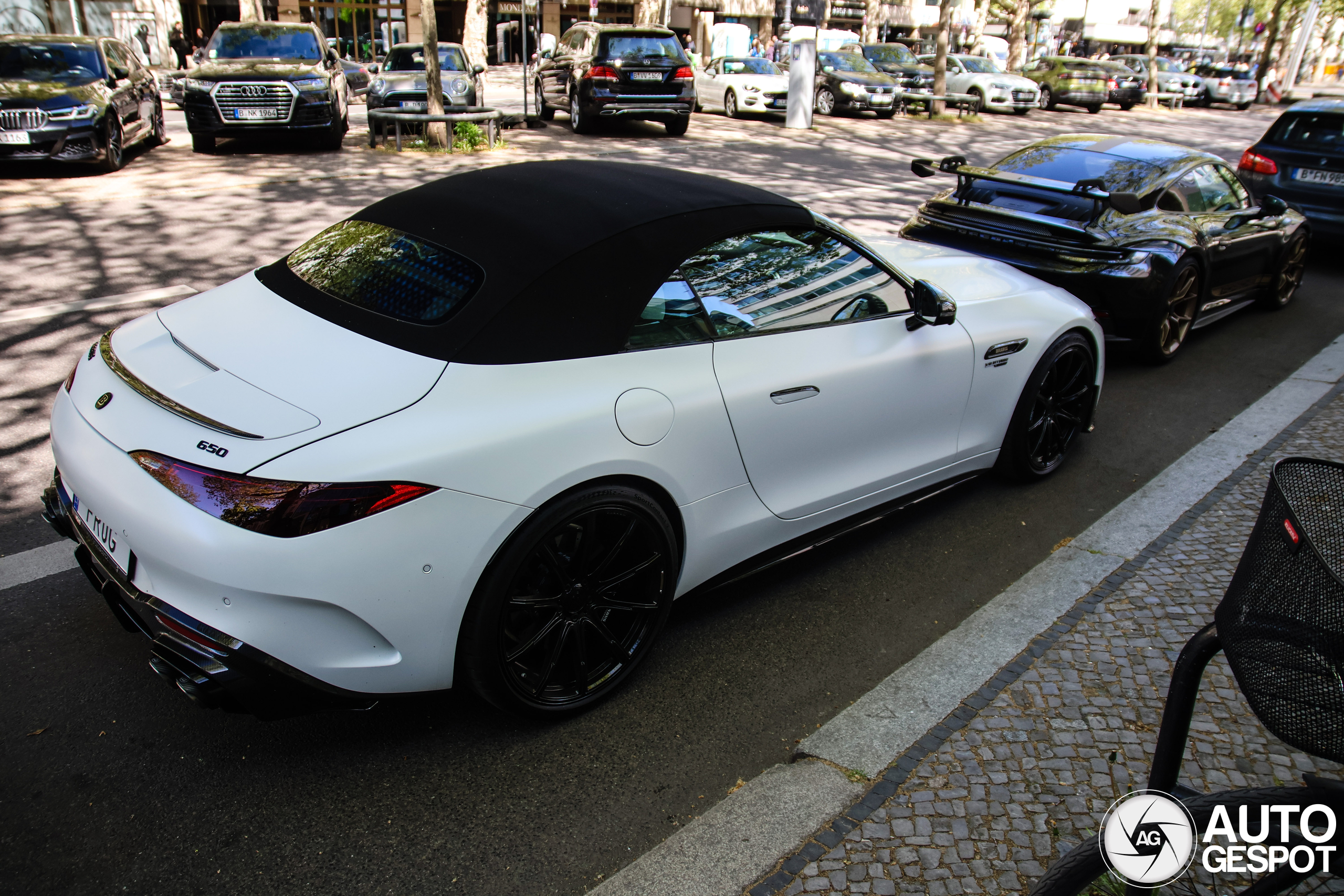 Mercedes-AMG Brabus SL B40-650 R232 - 26 April 2025 - Autogespot