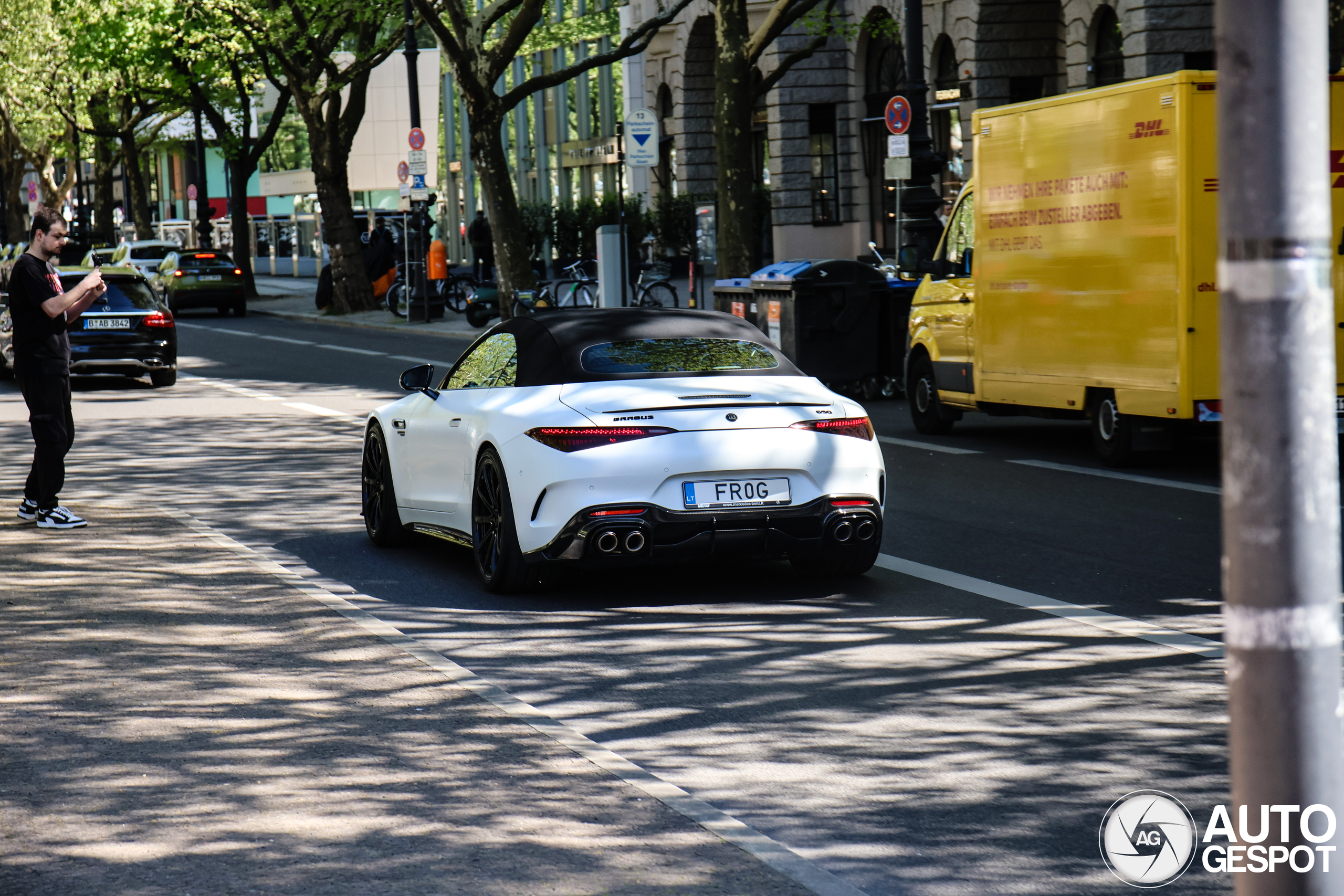 Mercedes-AMG Brabus SL B40-650 R232 - 26 April 2025 - Autogespot