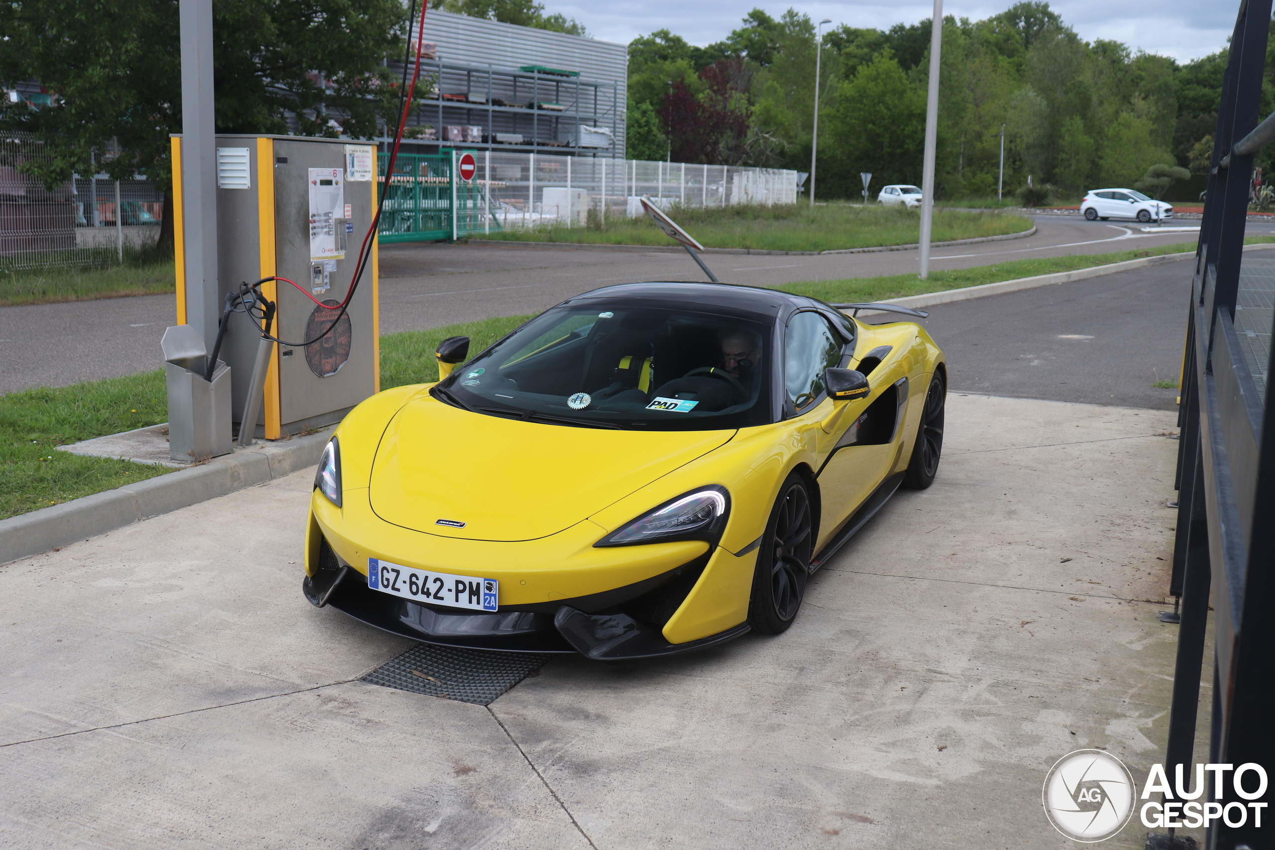 McLaren 570S Spider - 27 April 2025 - Autogespot