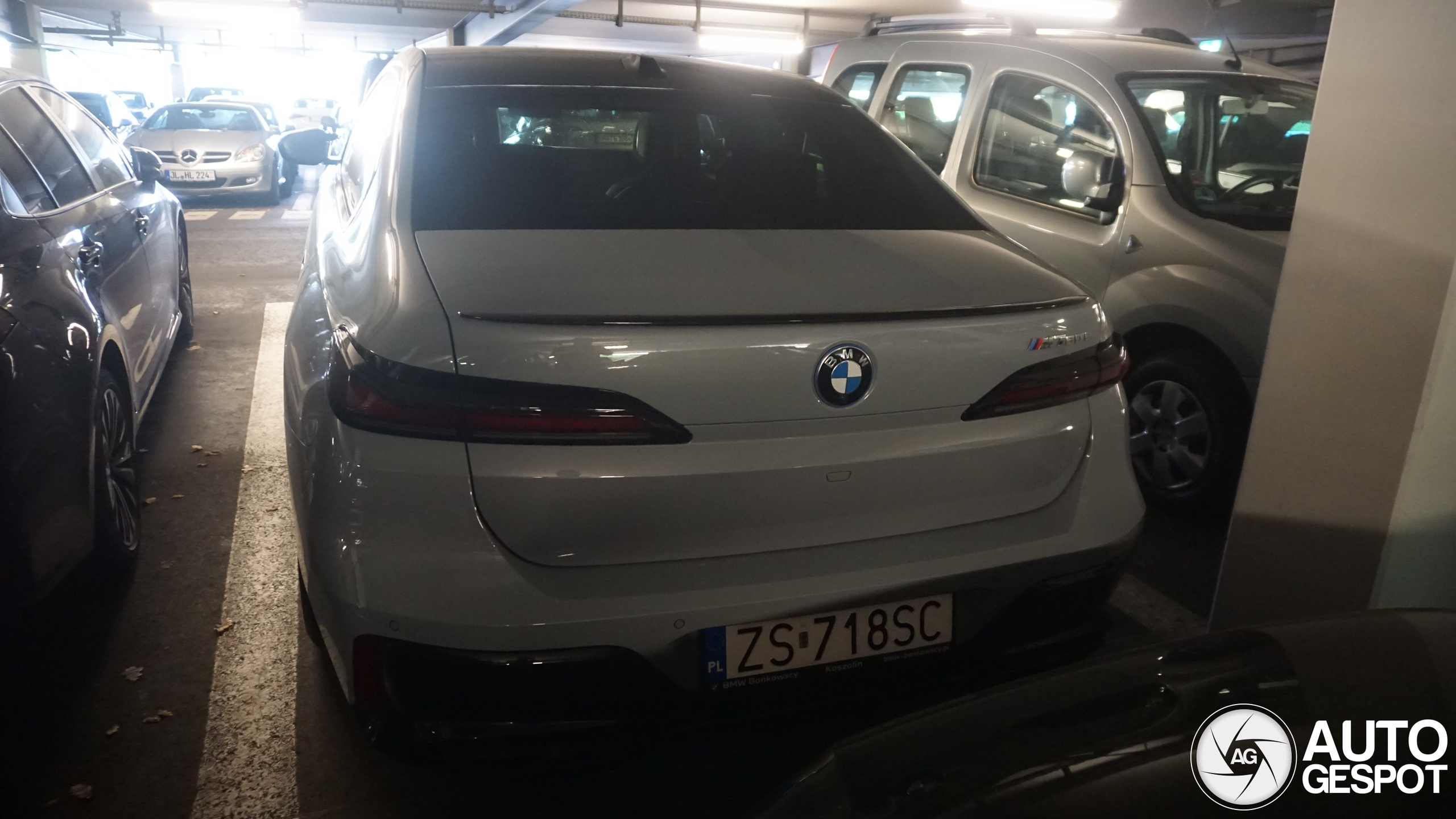 BMW M760e xDrive - 06 May 2025 - Autogespot