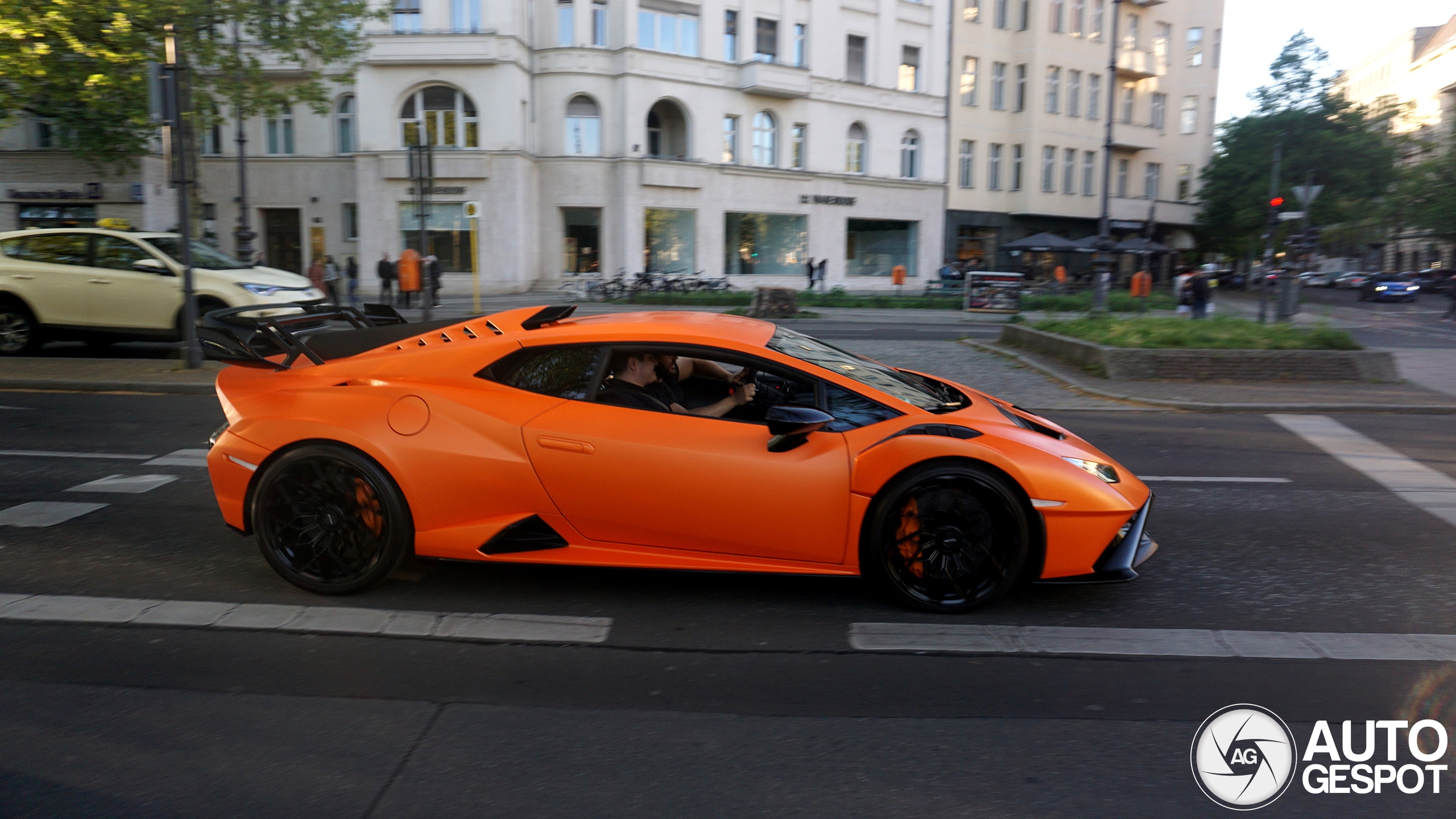 Lamborghini Huracán LP640-2 STO - 10 May 2025 - Autogespot