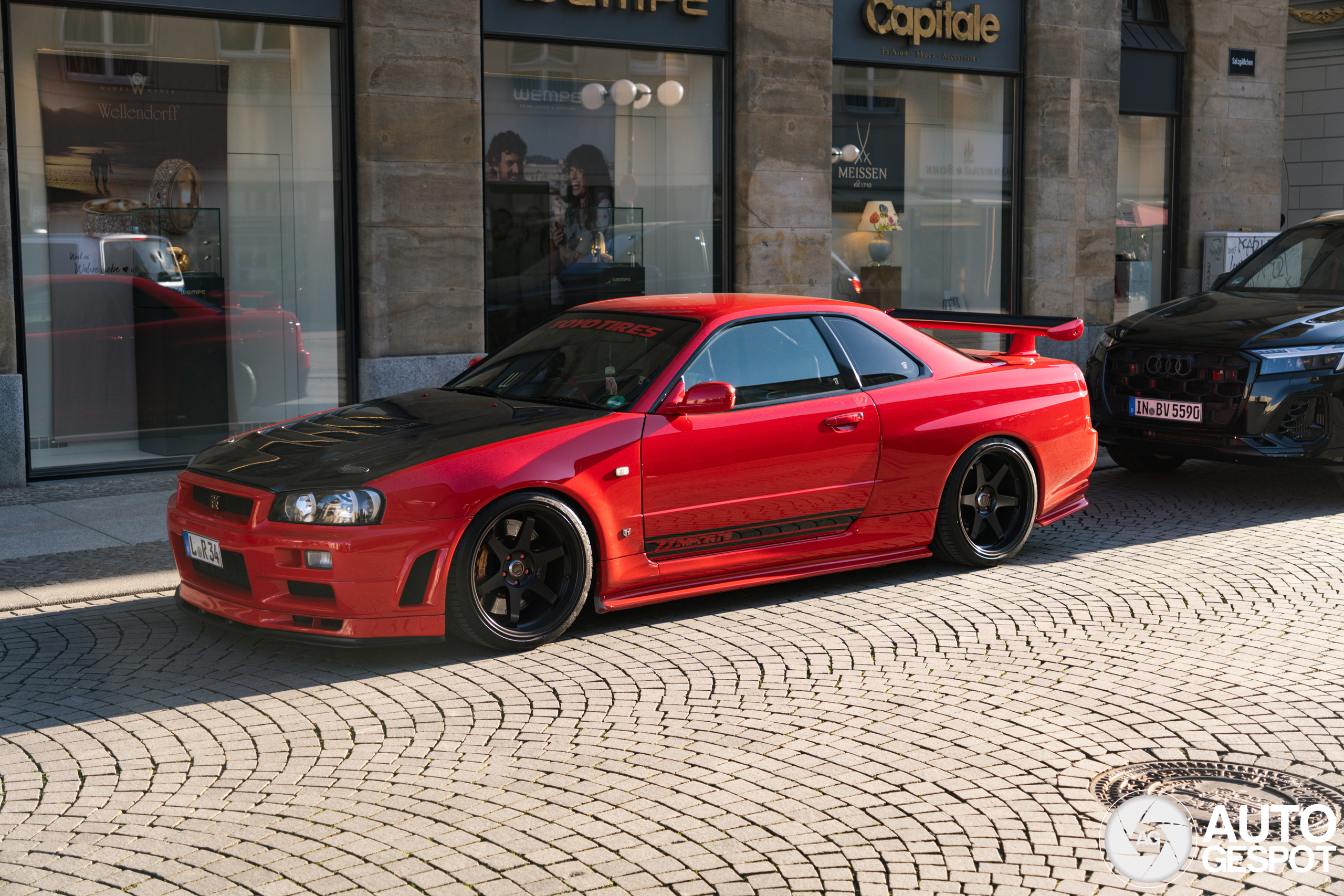 Nissan Skyline R34 GT-R V-Spec - 13 May 2025 - Autogespot