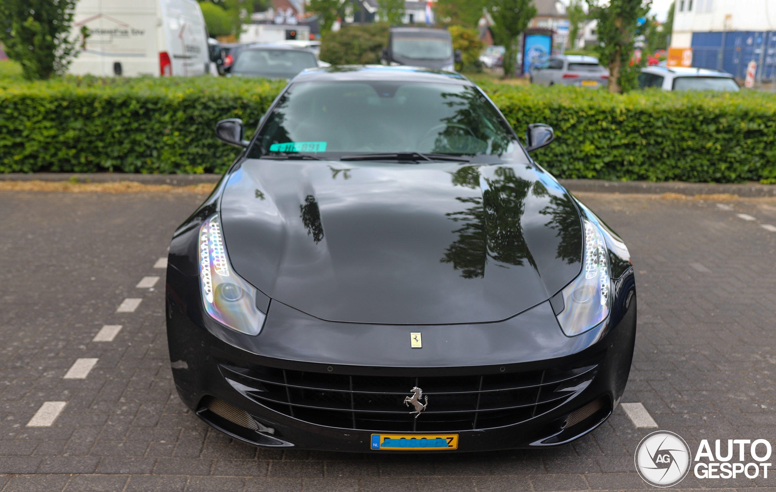 Ferrari FF - 26 May 2025 - Autogespot
