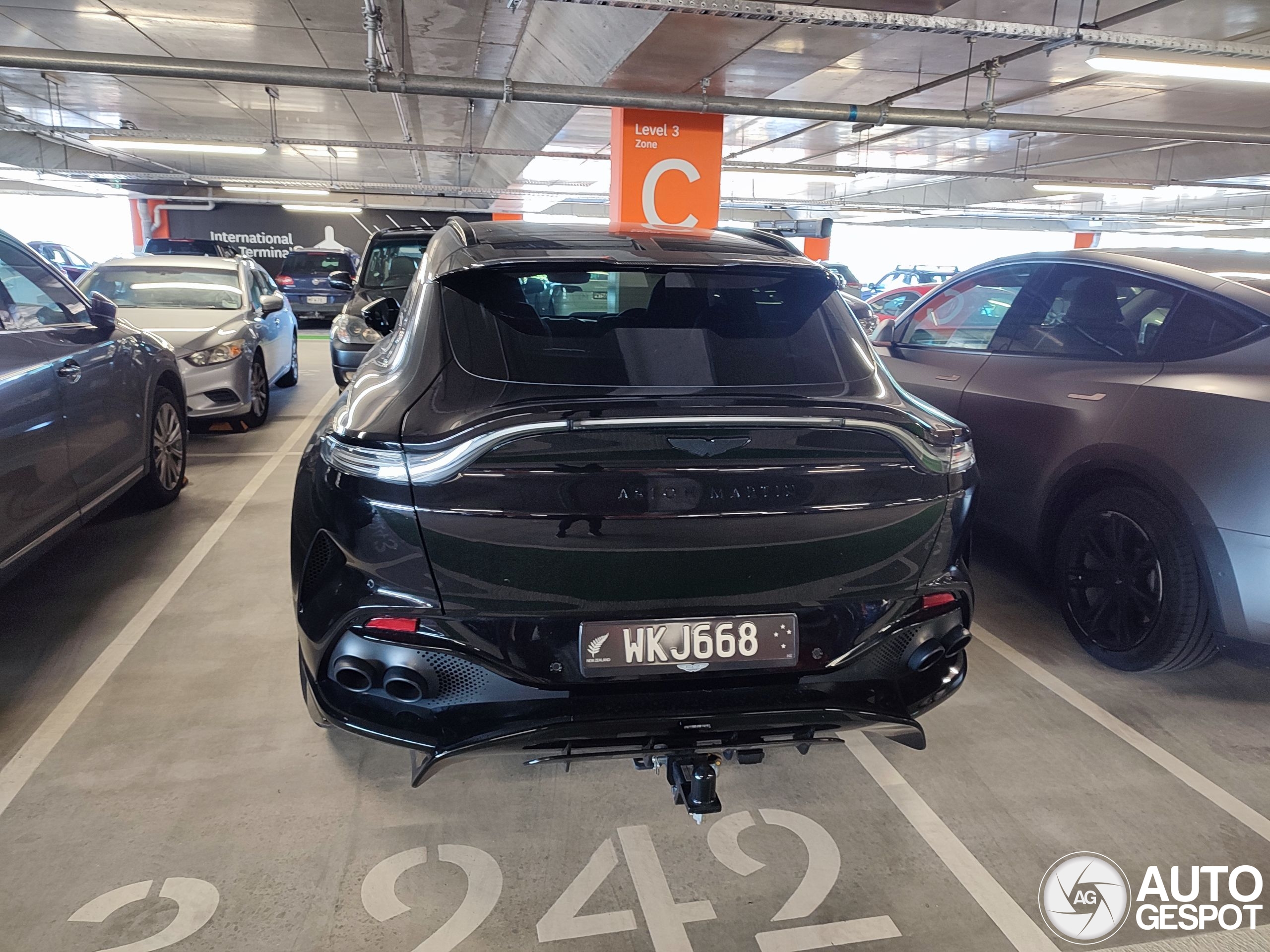 Aston Martin DBX707 - 28 May 2025 - Autogespot