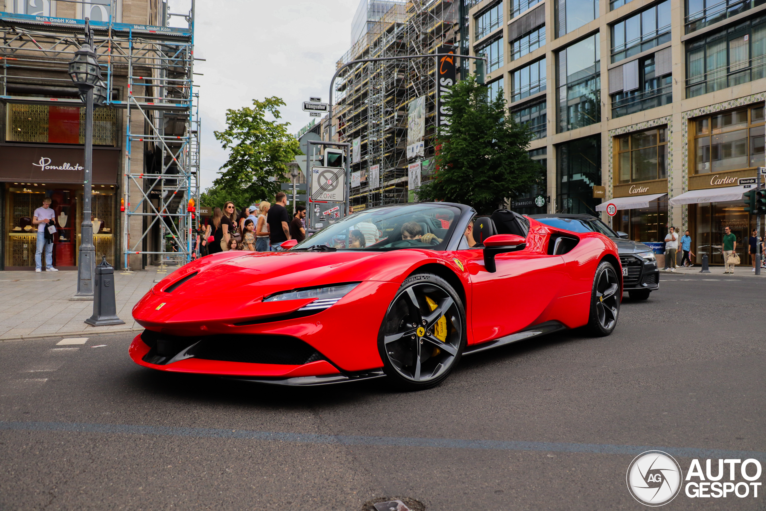 Ferrari SF90 Spider - 01 June 2025 - Autogespot