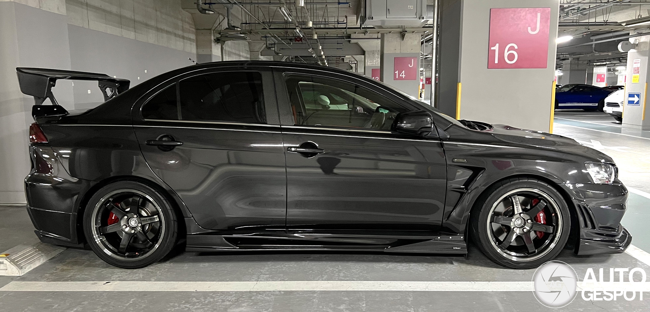 Mitsubishi Lancer Evolution X MR FQ-400 Varis - 13 June 2025 - Autogespot