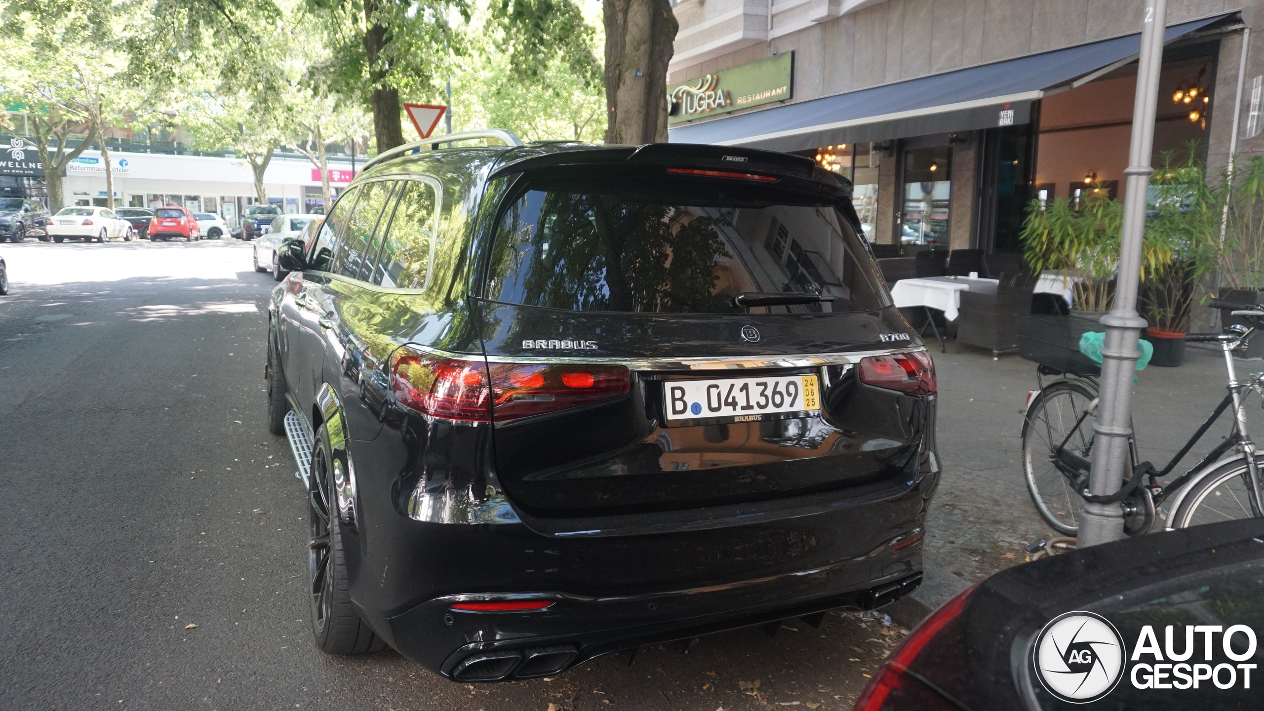 Mercedes-AMG Brabus GLS B40-700 Widestar X167 2024 - 22 June 2025 ...