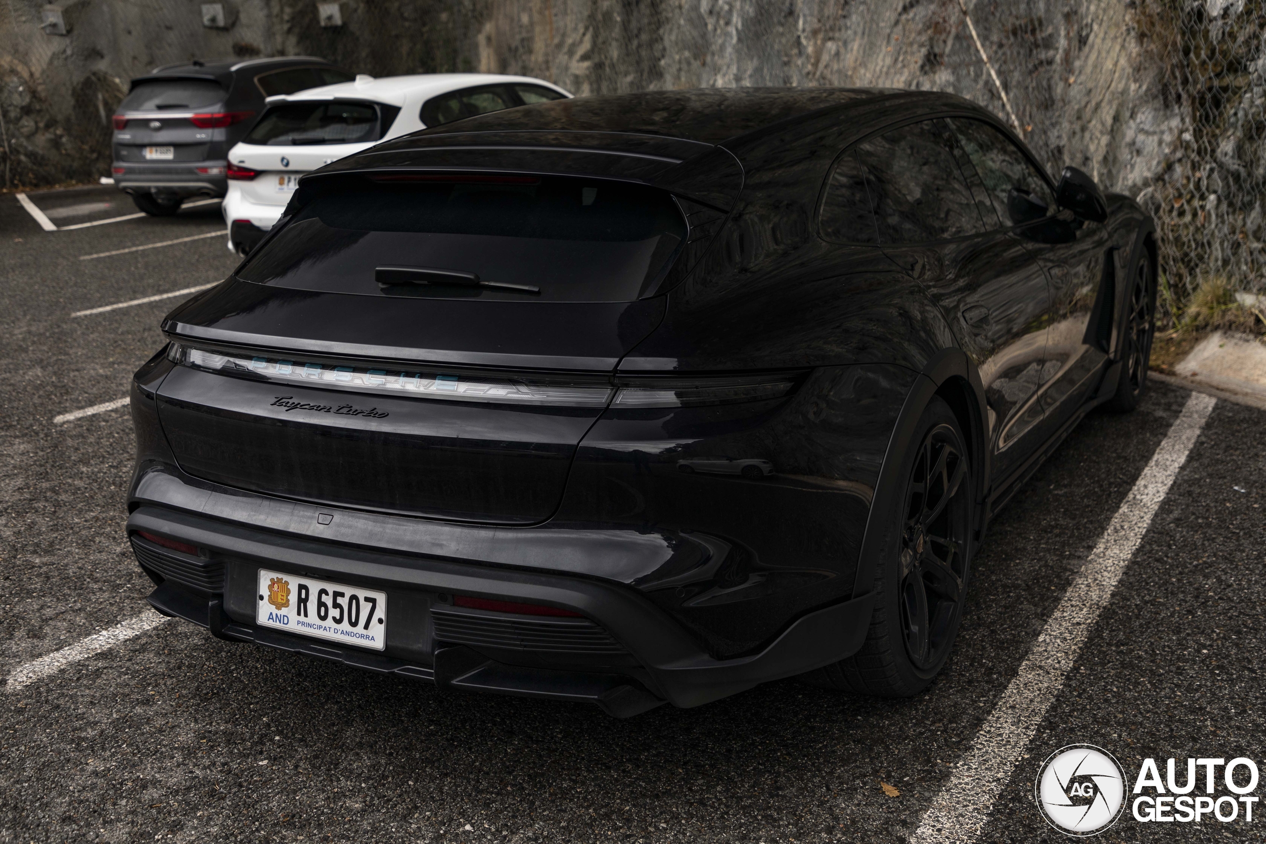 Porsche Taycan Turbo Cross Turismo - 24 June 2025 - Autogespot