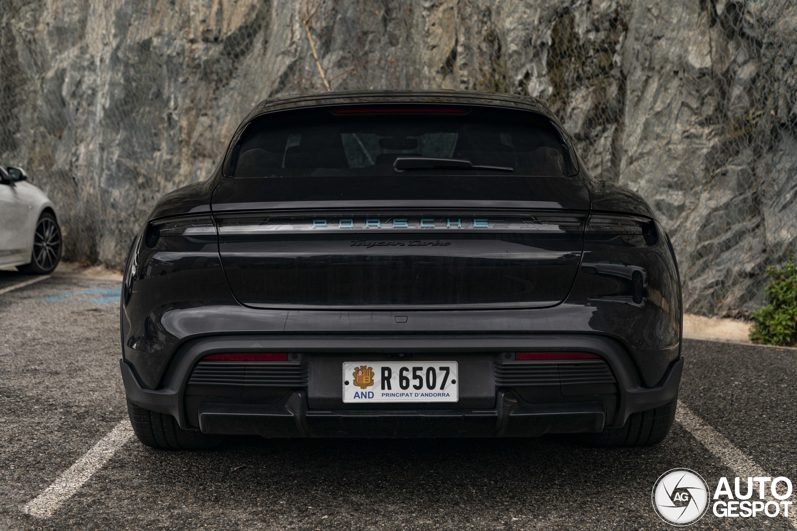 Porsche Taycan Turbo Cross Turismo - 24 June 2025 - Autogespot
