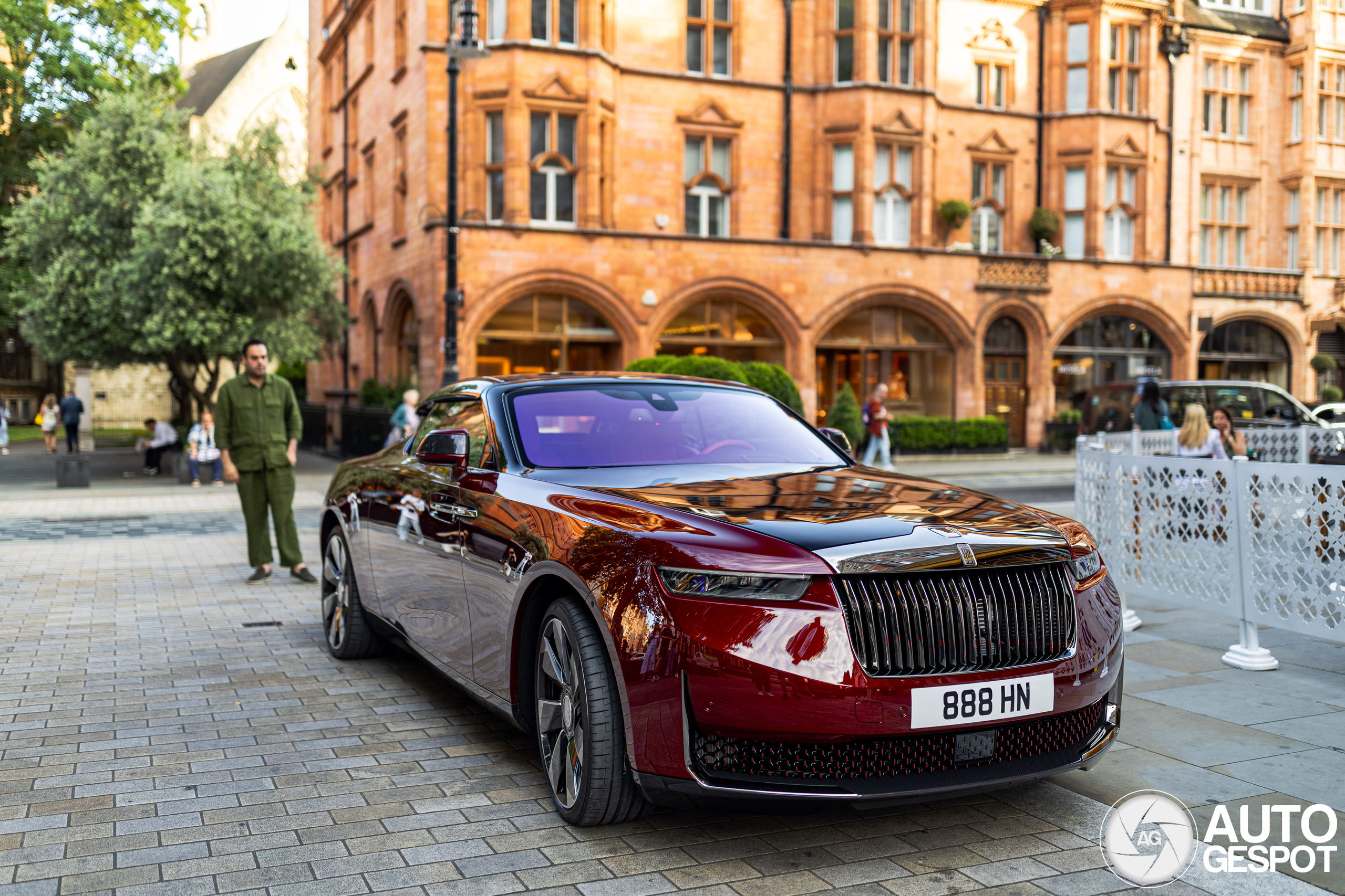 Rolls Royce Rose Noir