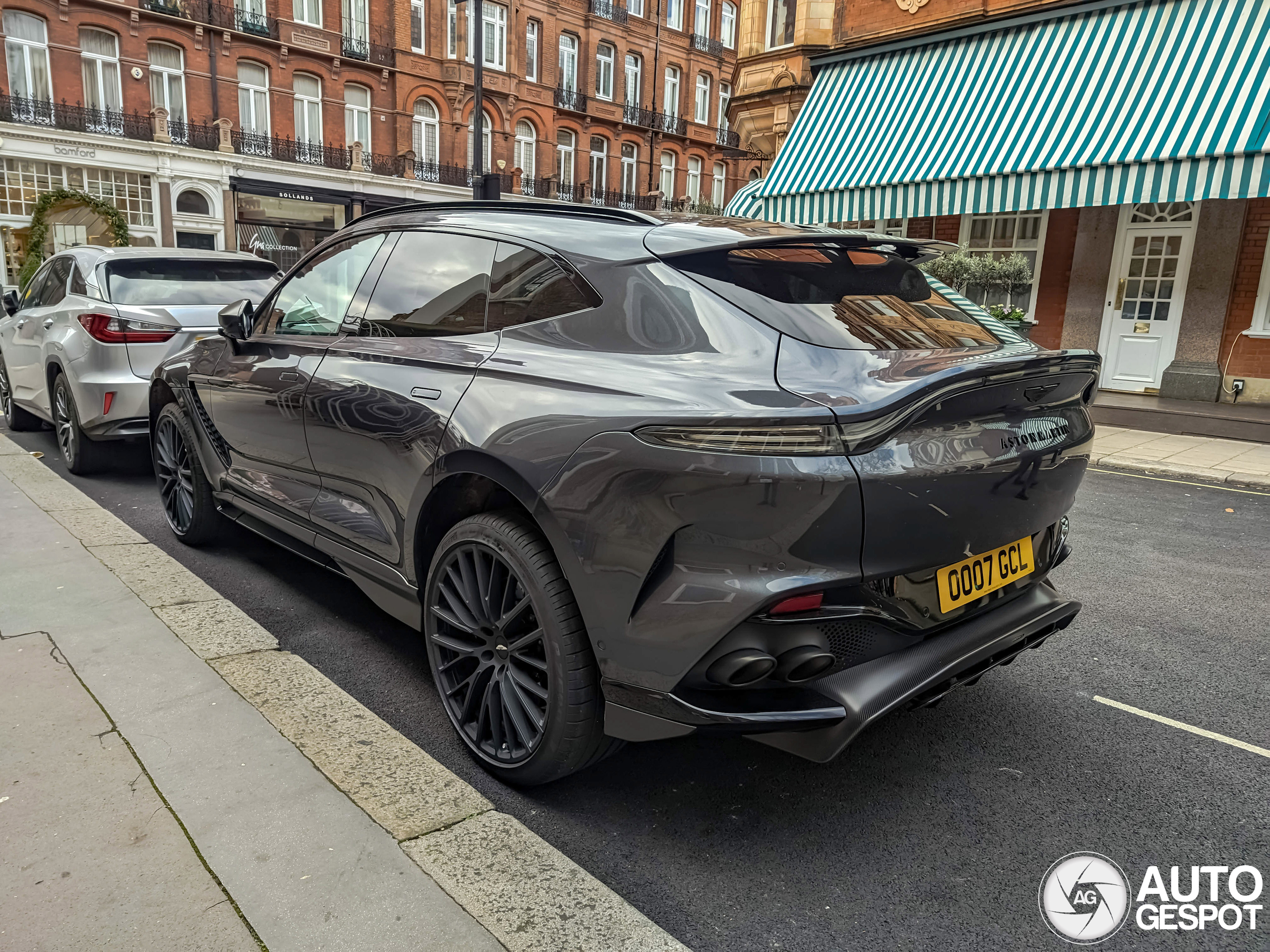 Aston Martin DBX707 - 29 June 2025 - Autogespot