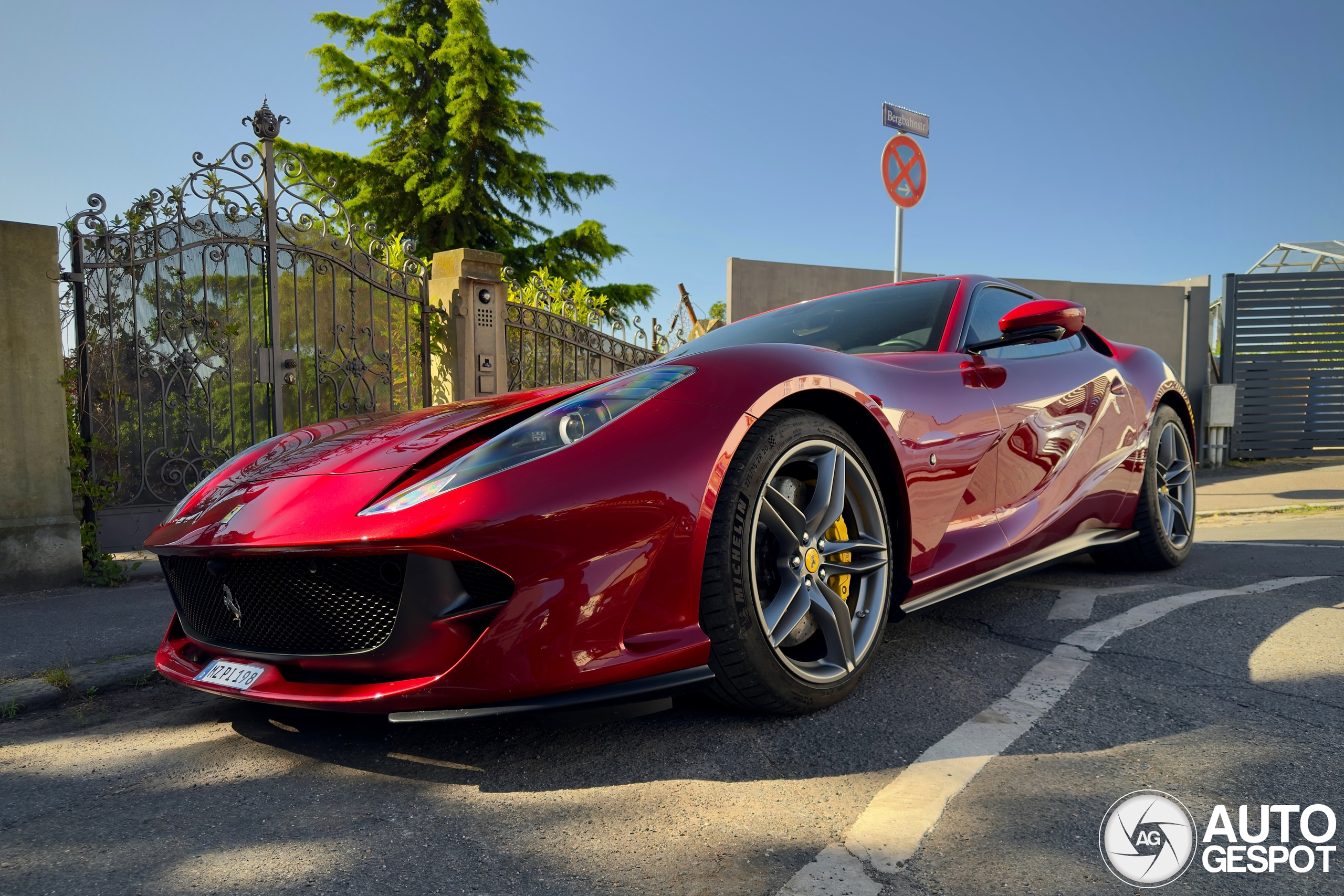 Ferrari 812 Superfast - 30 June 2025 - Autogespot